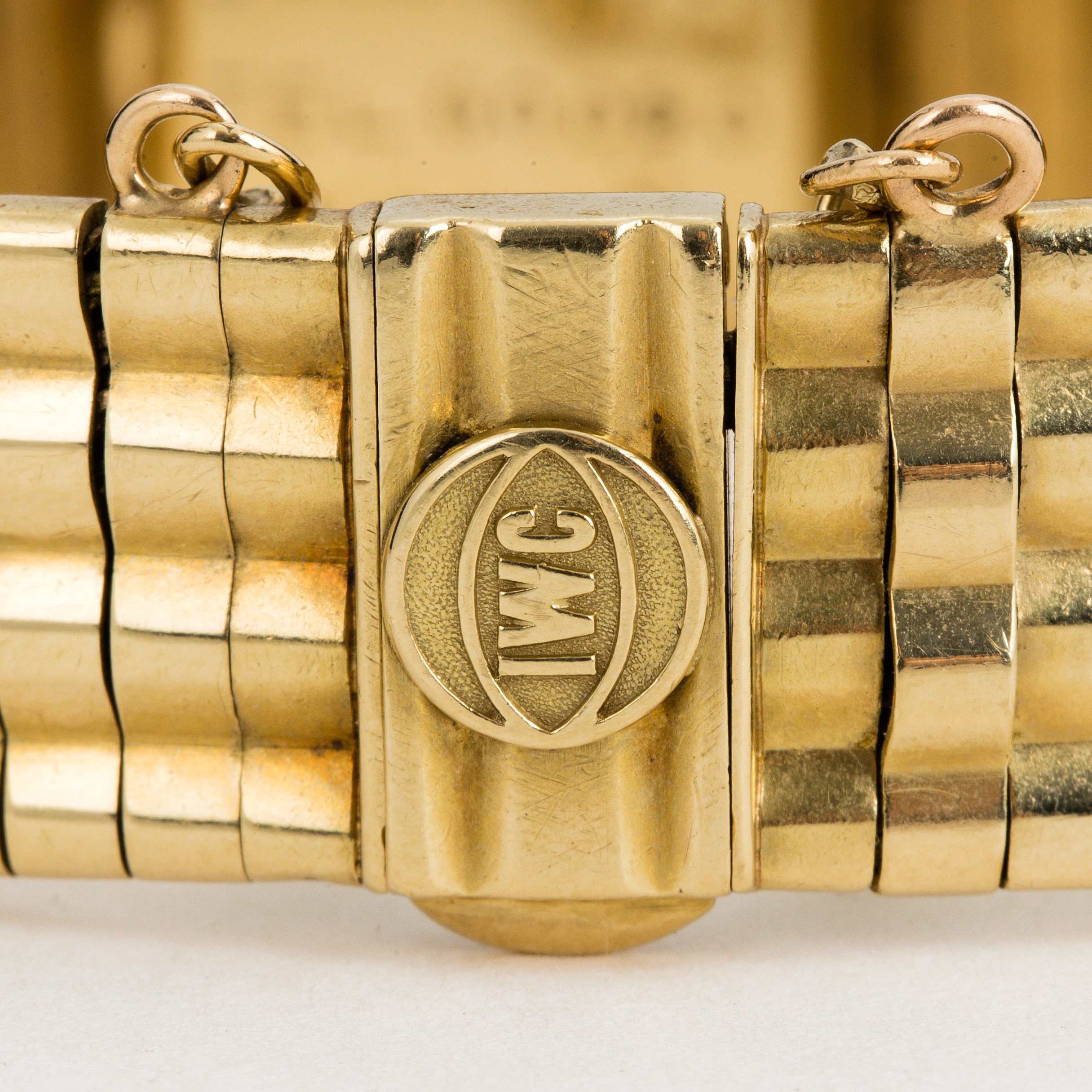 LADIES' WATCH, 18K gold, IWC. - Bukowskis