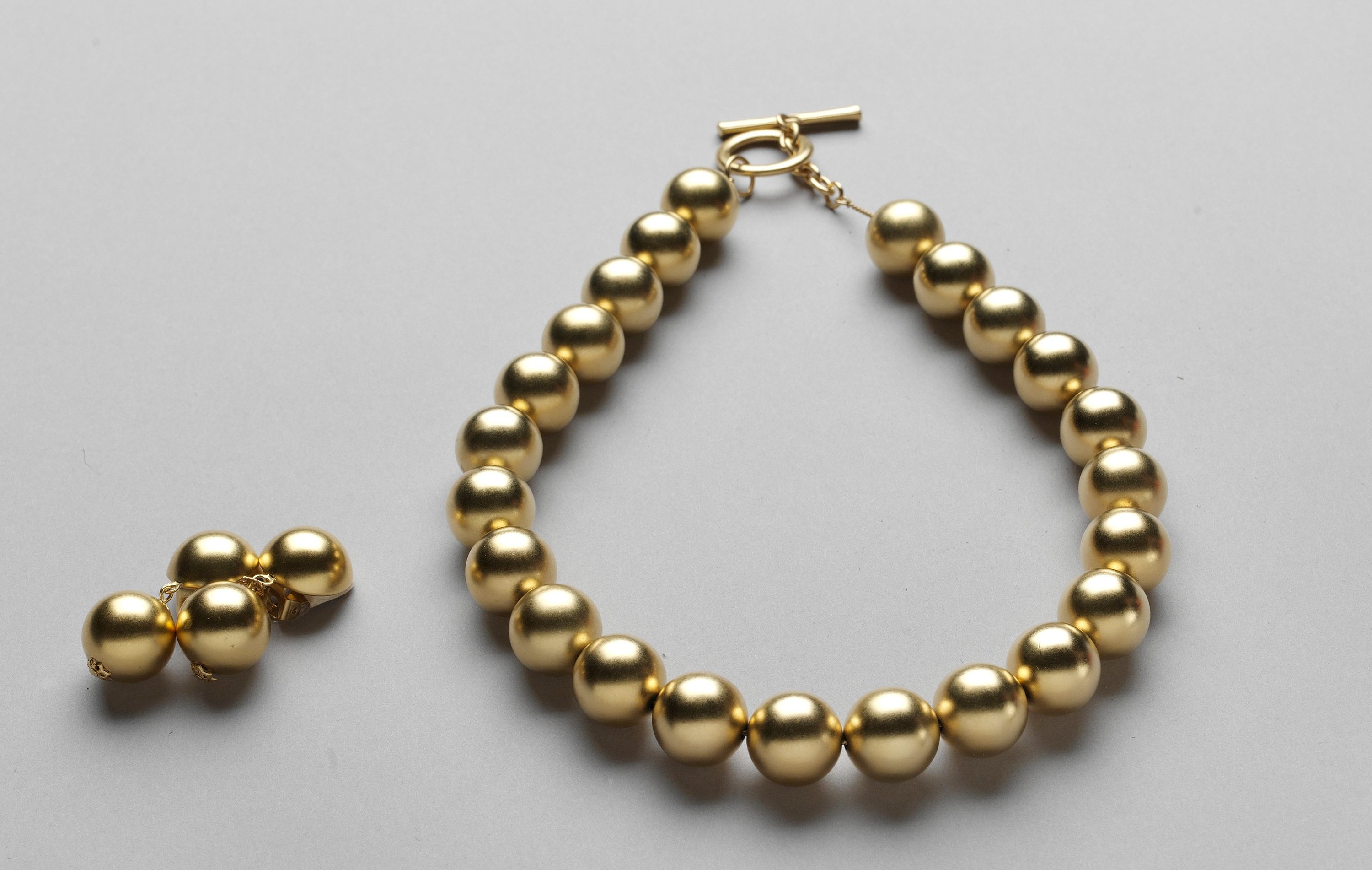 BIJOUTERIER, 2 delar, Oscar de la Renta. - Bukowskis