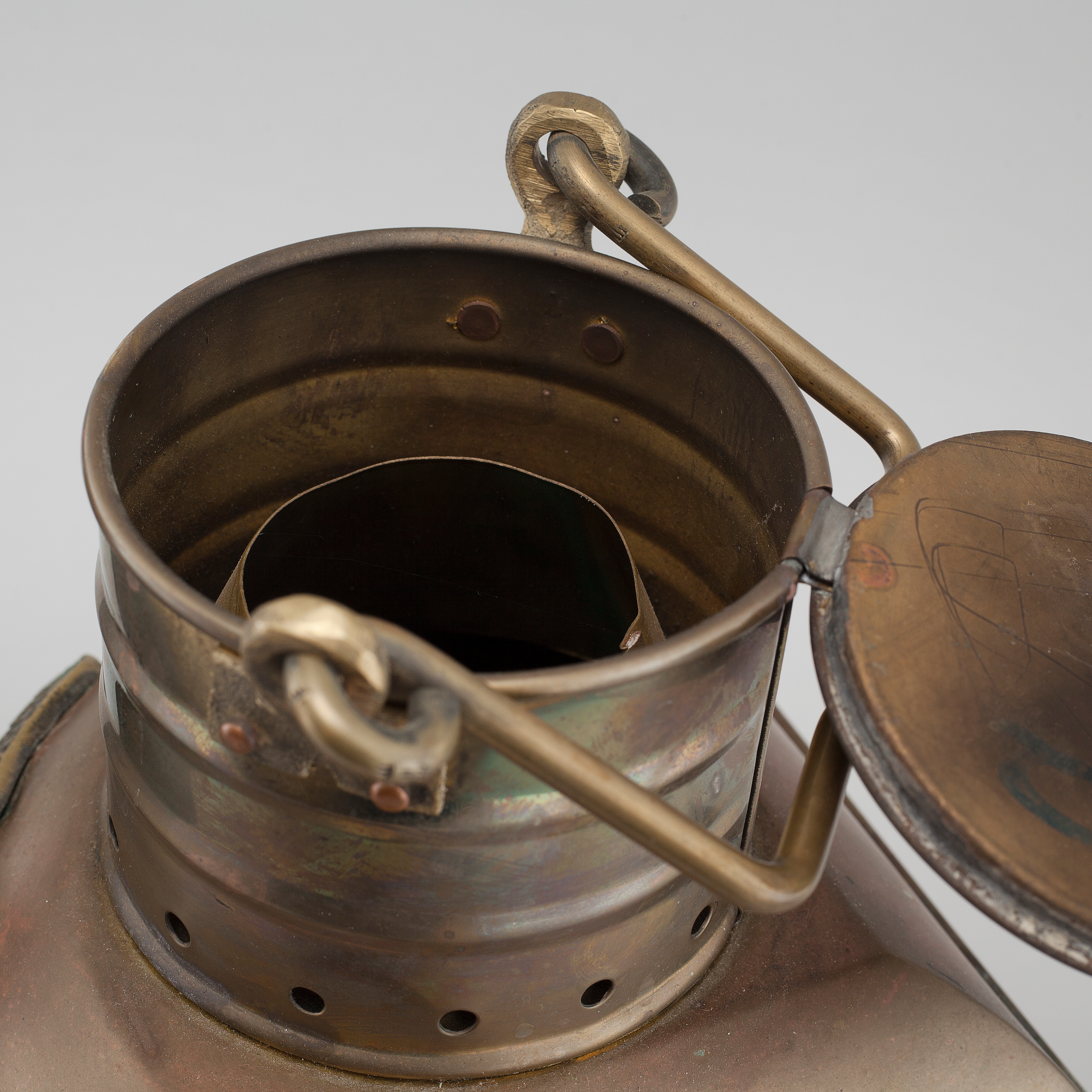 LANTERNOR, 2 st, 1900-tal. - Bukowskis