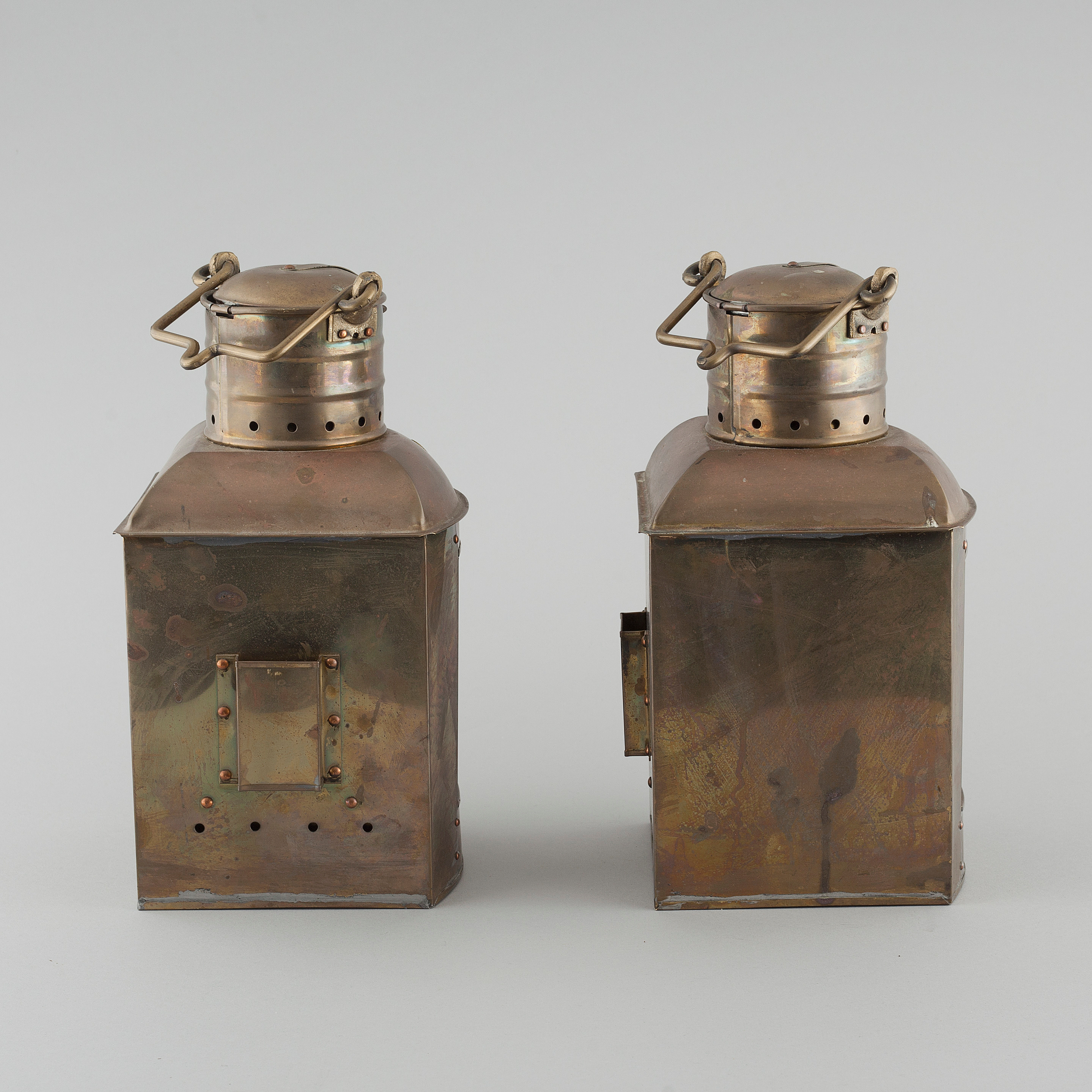 LANTERNOR, 2 st, 1900-tal. - Bukowskis