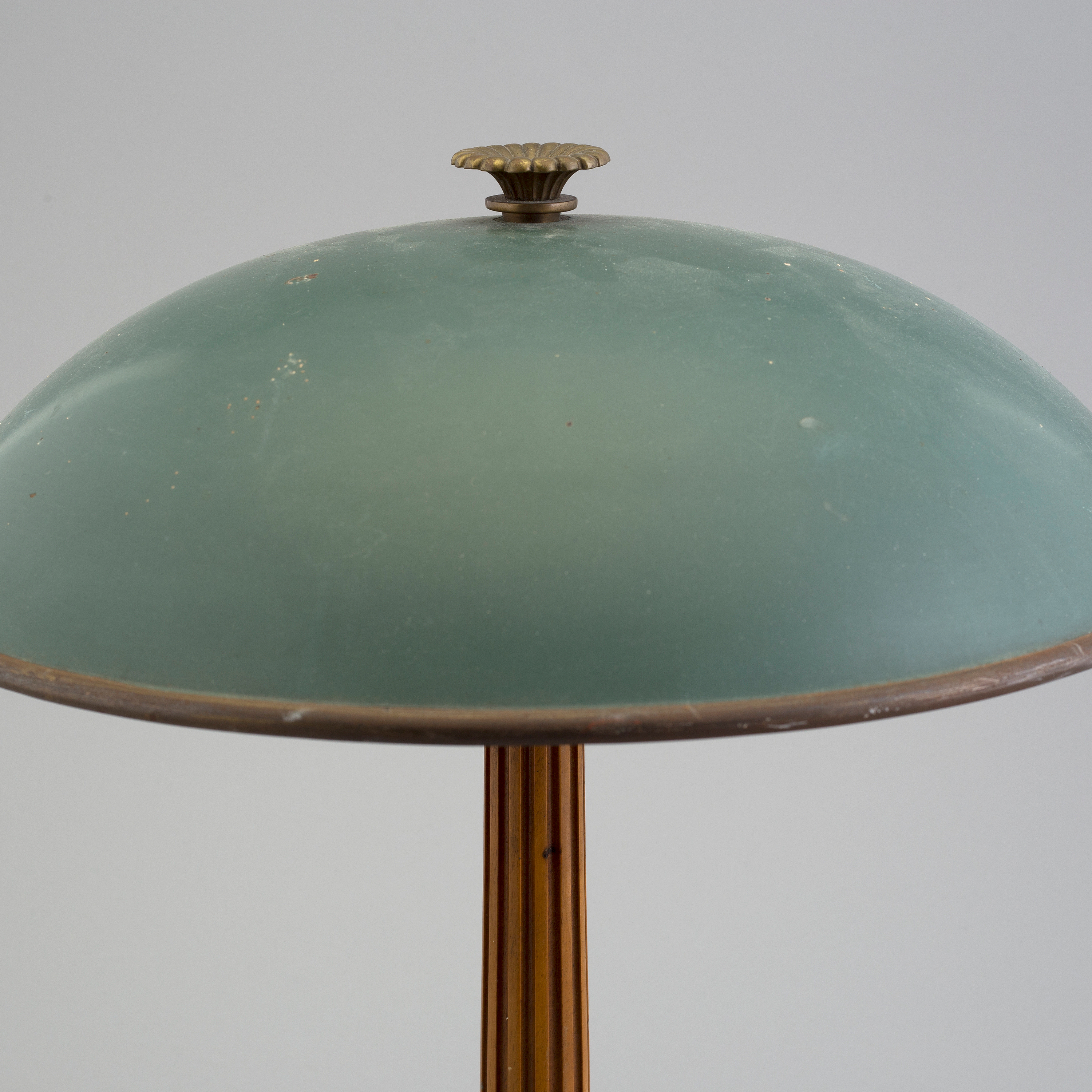 A 1930s / 40s table lamp. - Bukowskis