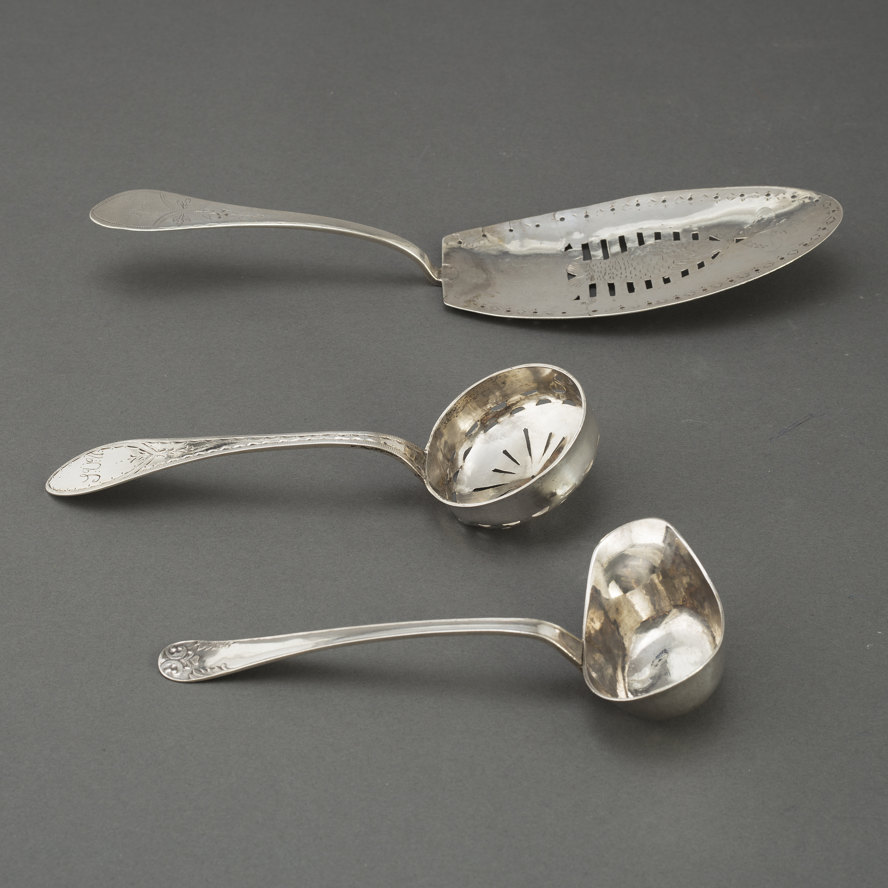 BESTICK, 3 st. 1700-1800-tal. - Bukowskis