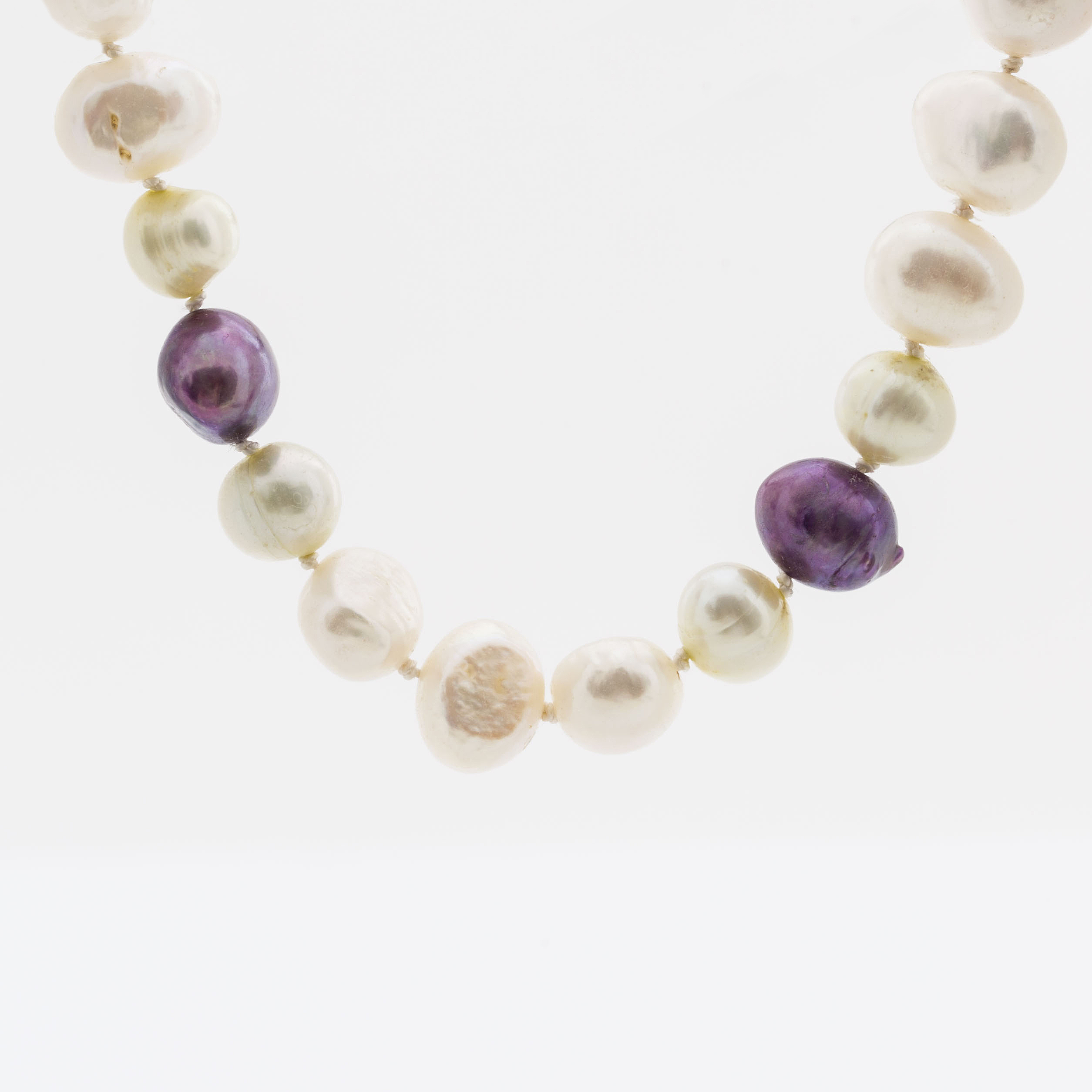 COLLIER odlade olikfärgade sötvattenspärlor lås 18K guld och vitguld ...