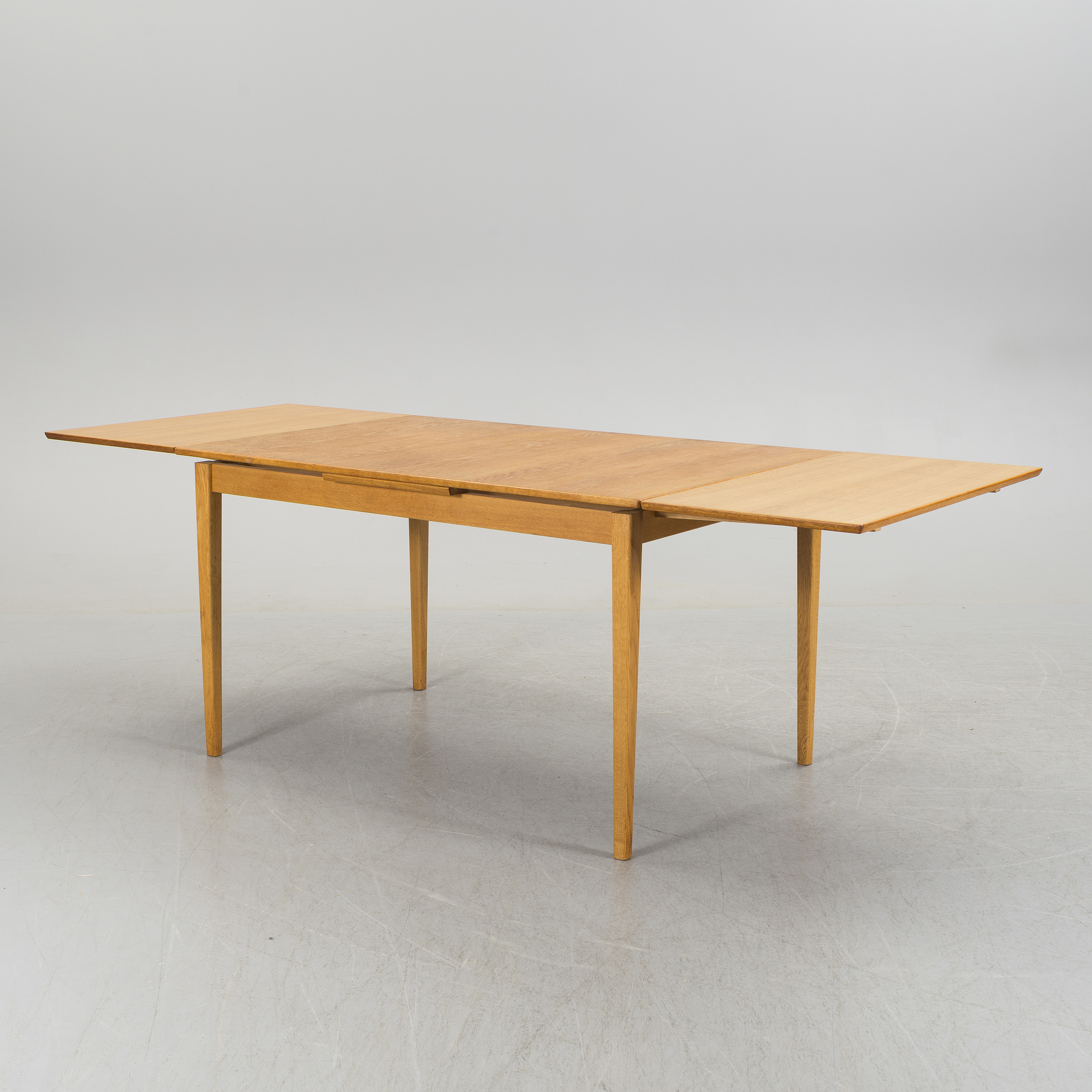 MATBORD, 1900-talets andra hälft. - Bukowskis