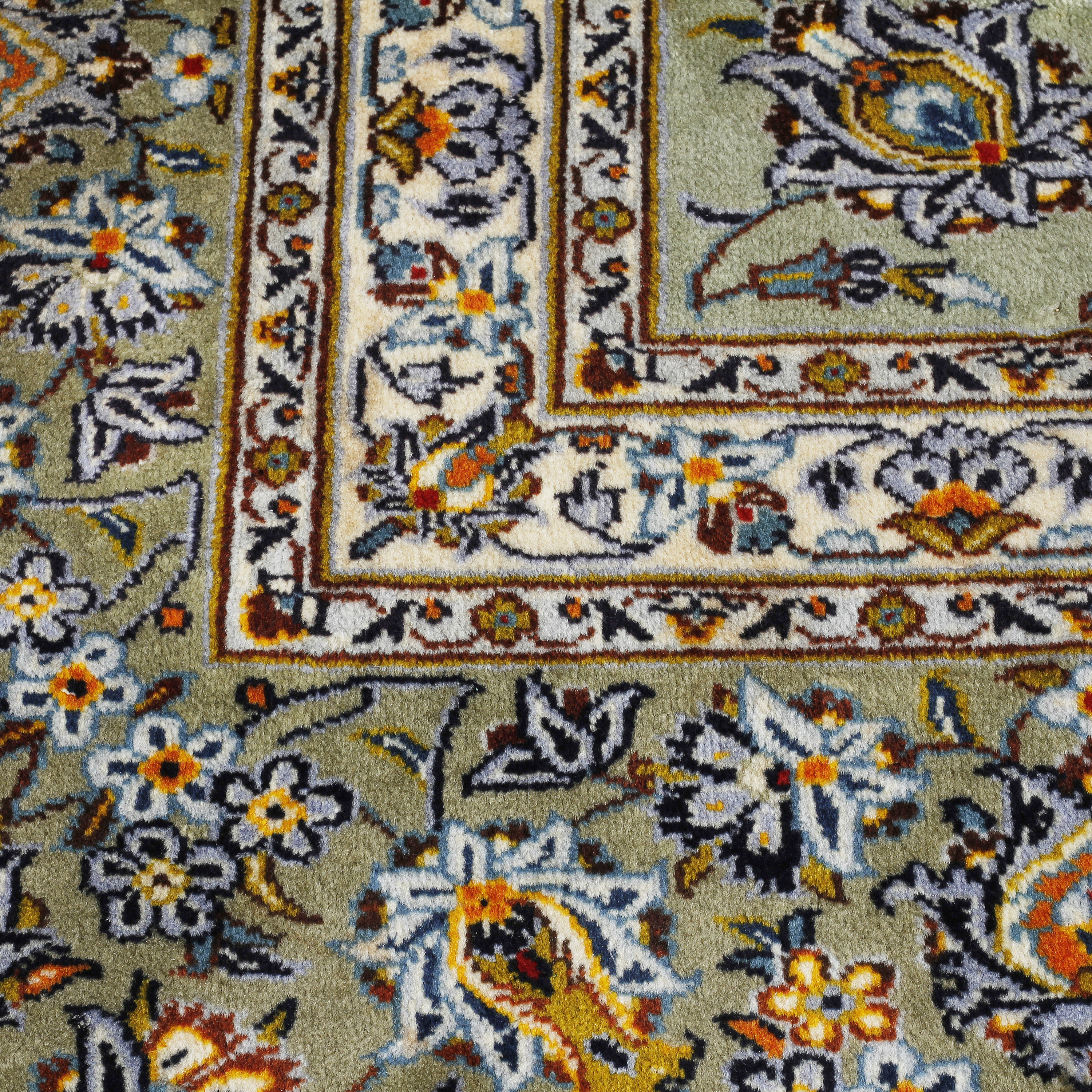 A Keshan rug, ca 390 x 305 cm. - Bukowskis