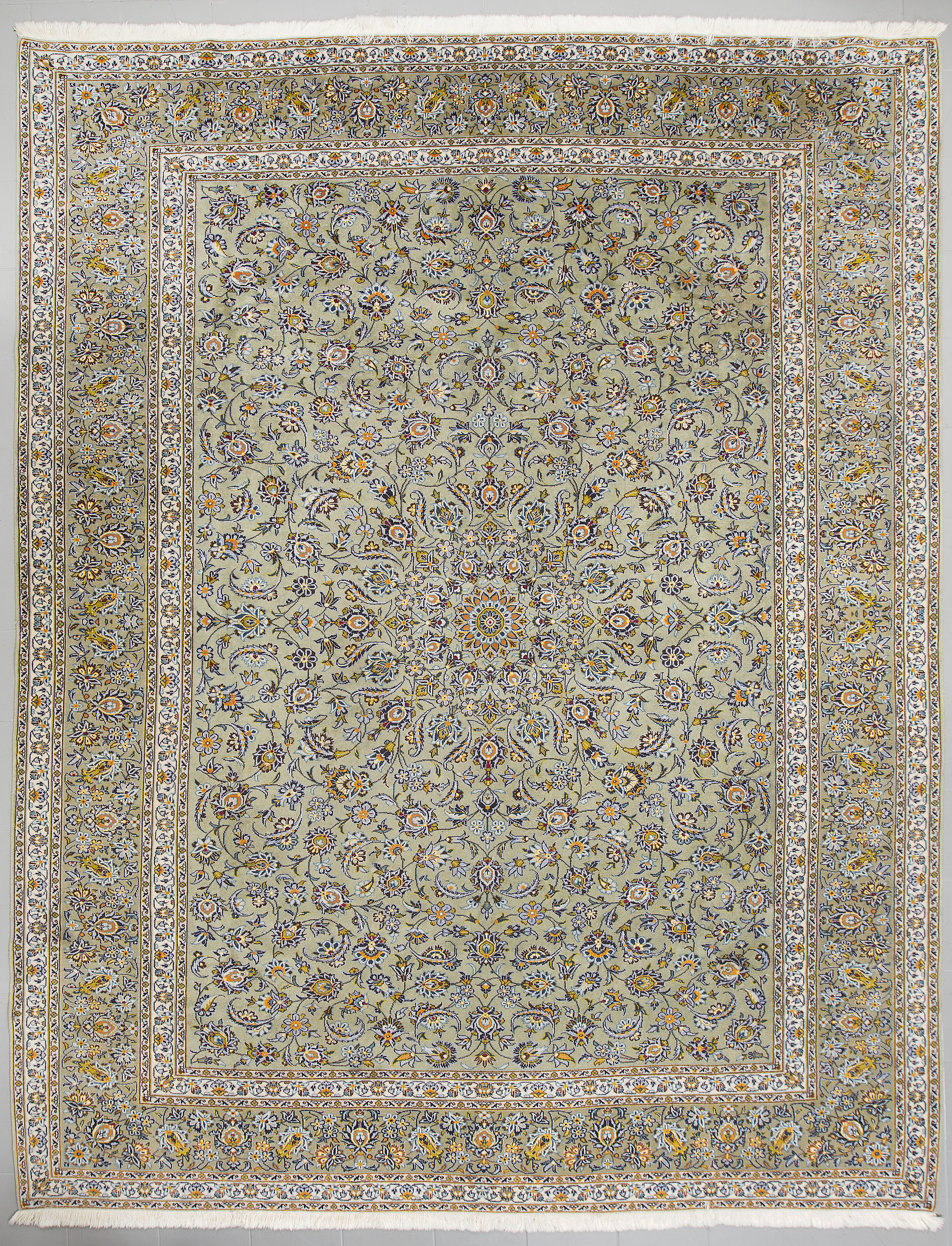 A Keshan rug, ca 390 x 305 cm. - Bukowskis