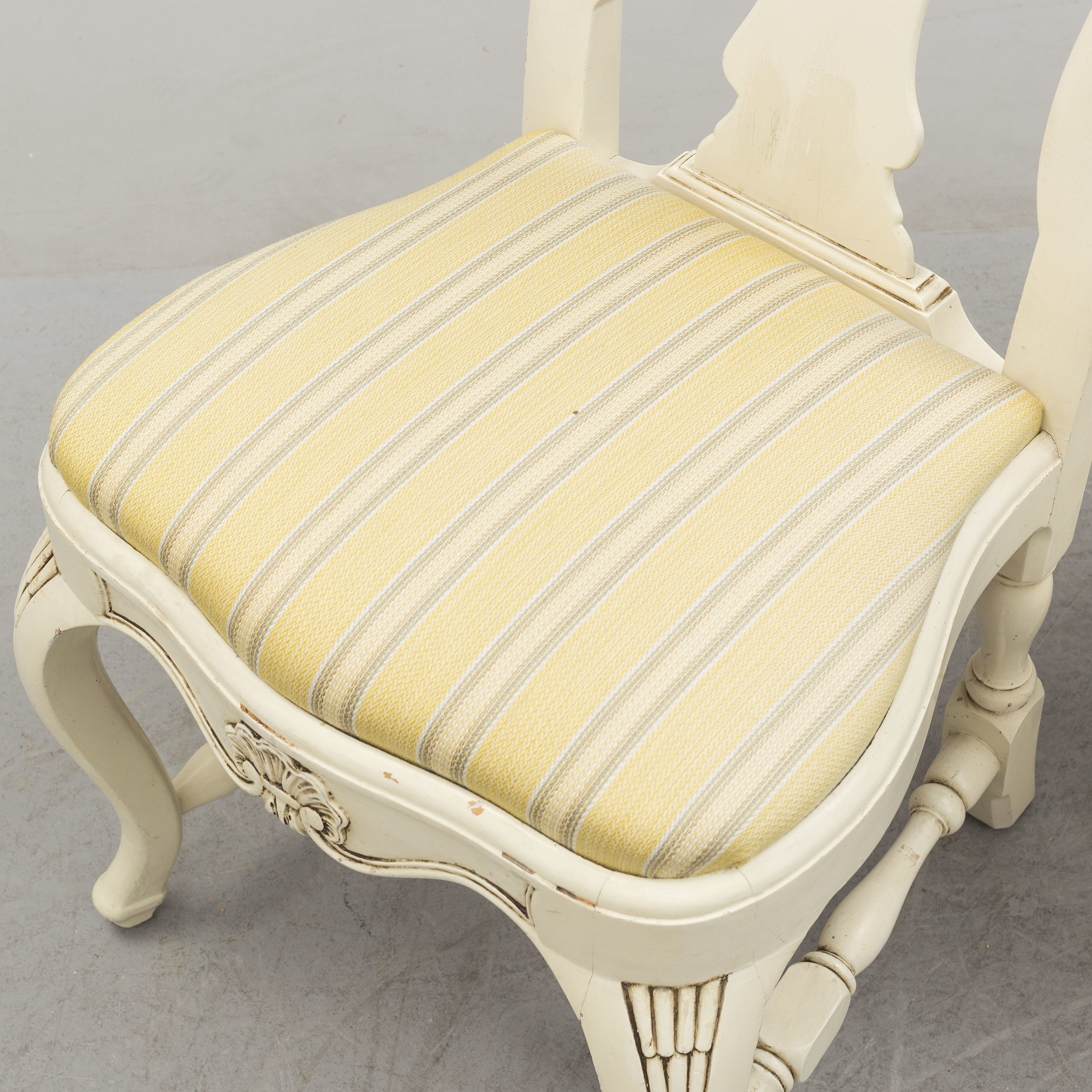 A set of four mid 20th century rococo style chairs. - Bukowskis