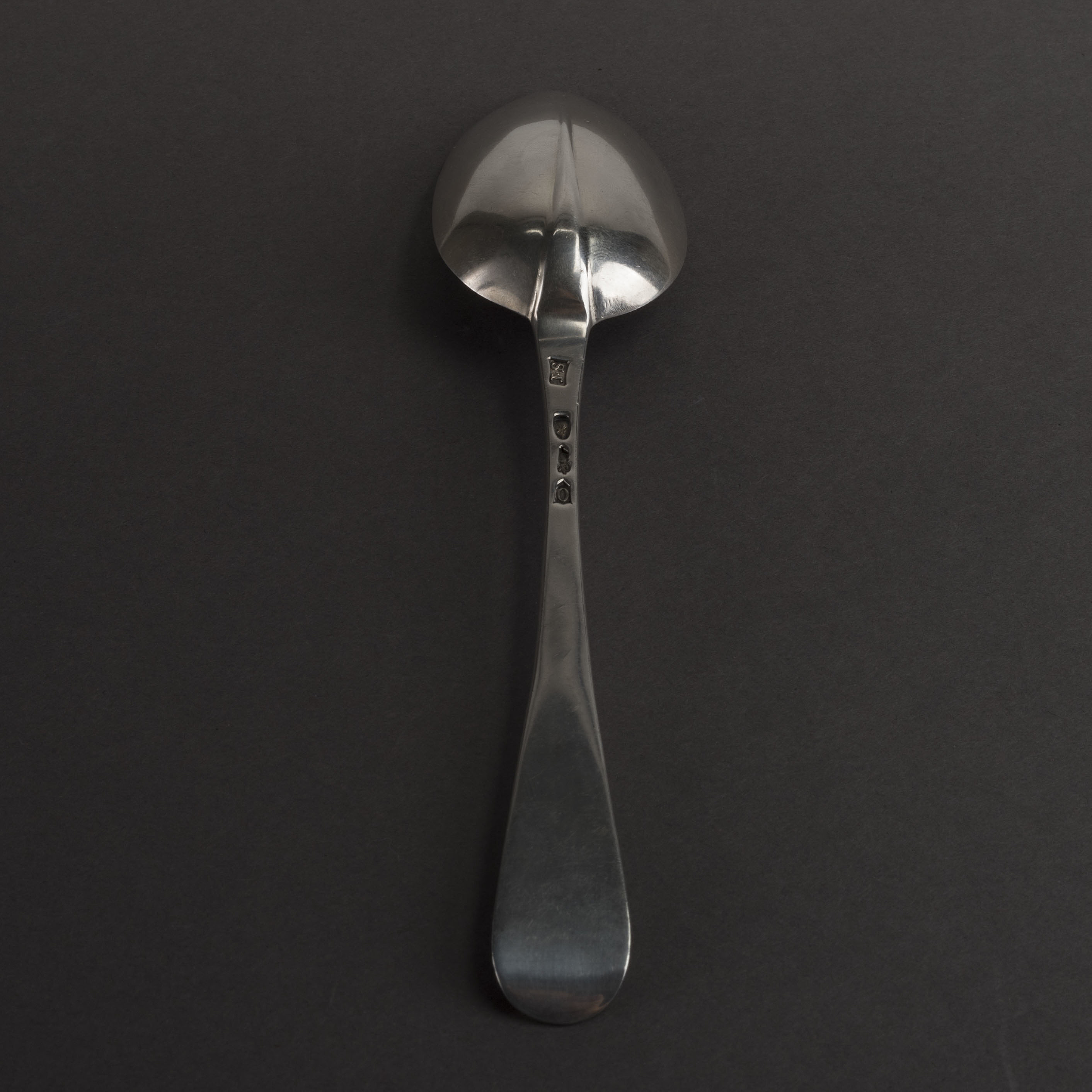 JOHN SHIELS råttsvanssked silver Dublin 1786. - Bukowskis