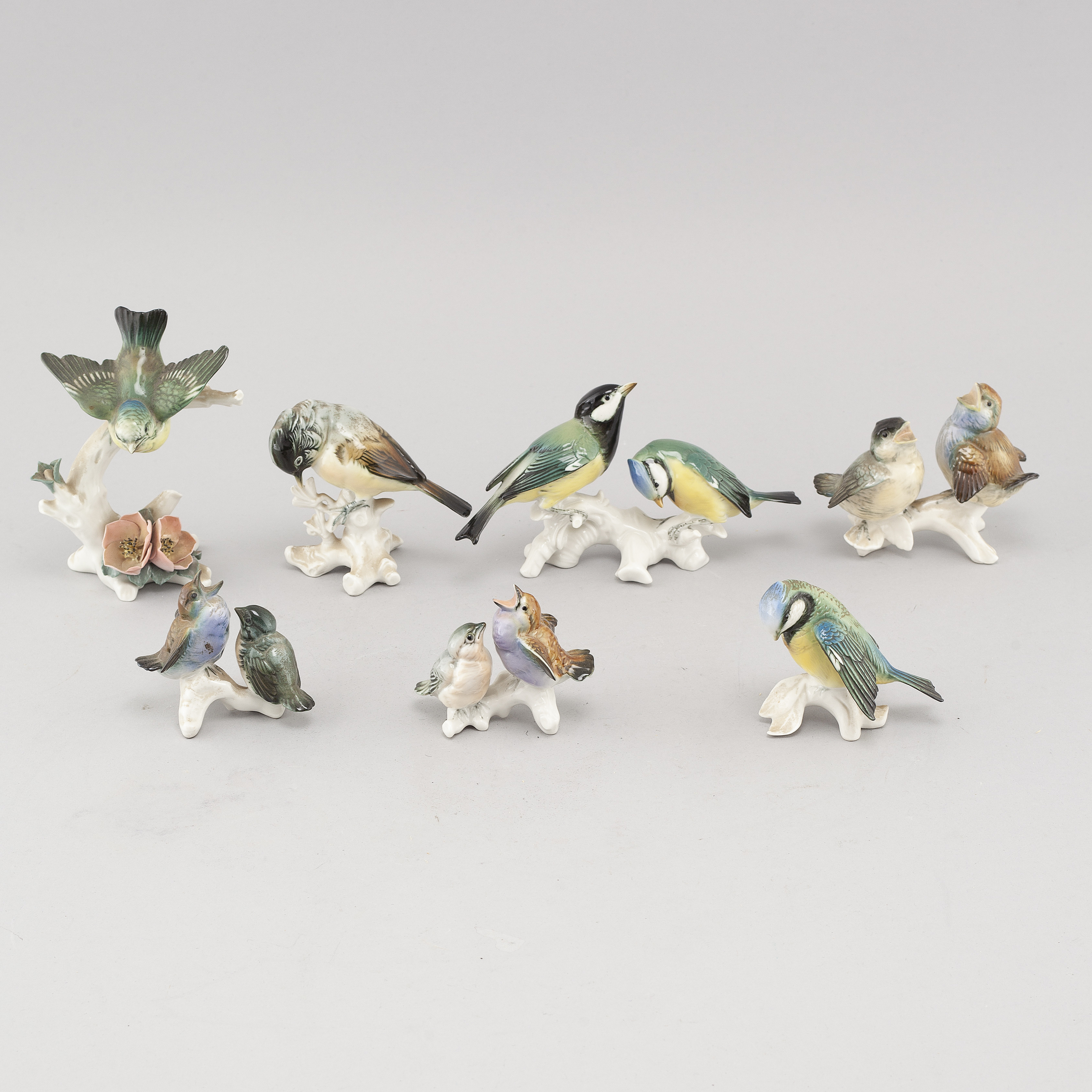 7 pieces mid 20th century porcelain figurines by Karl Ens, Germany ...