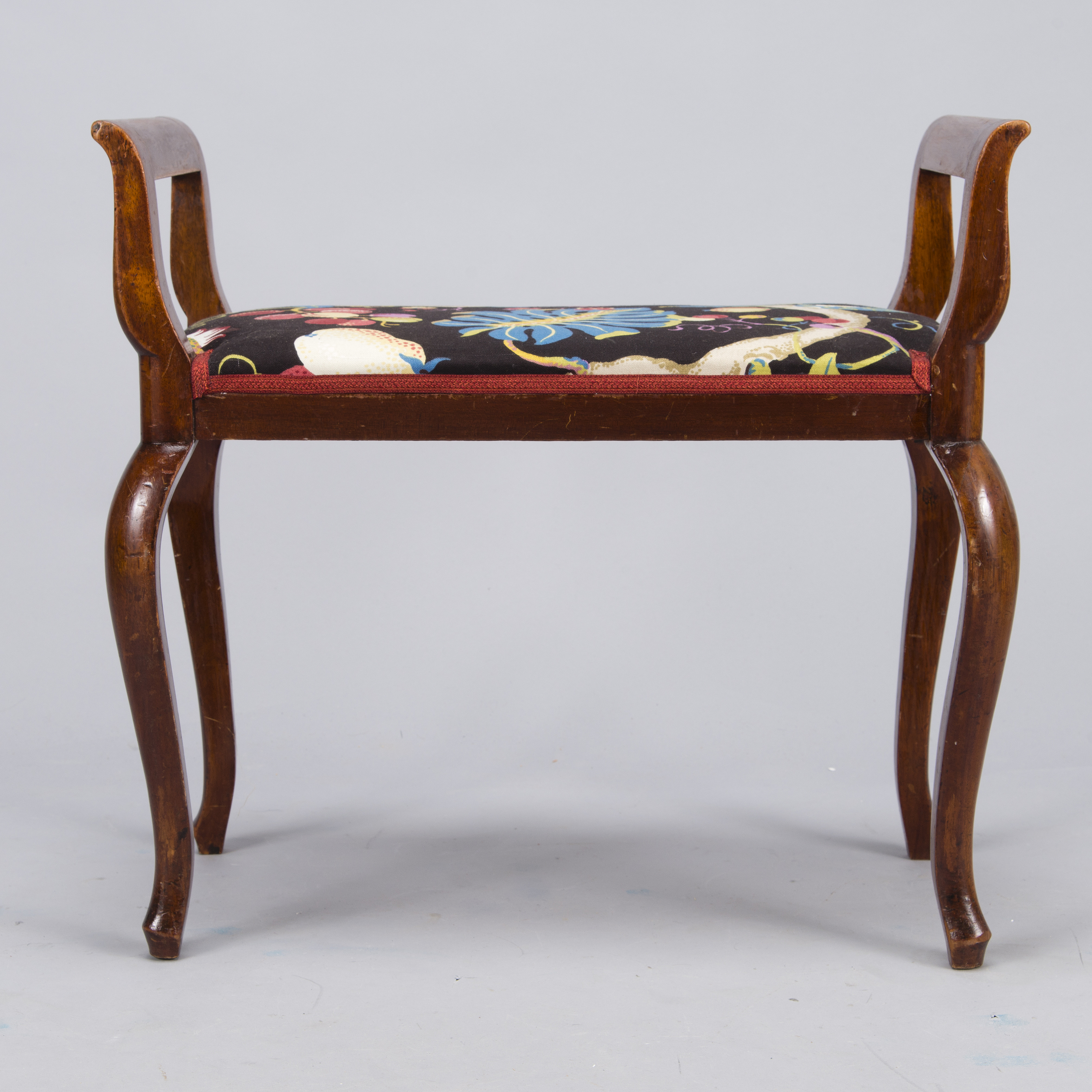 TABURETT, 1920-30-tal. - Bukowskis