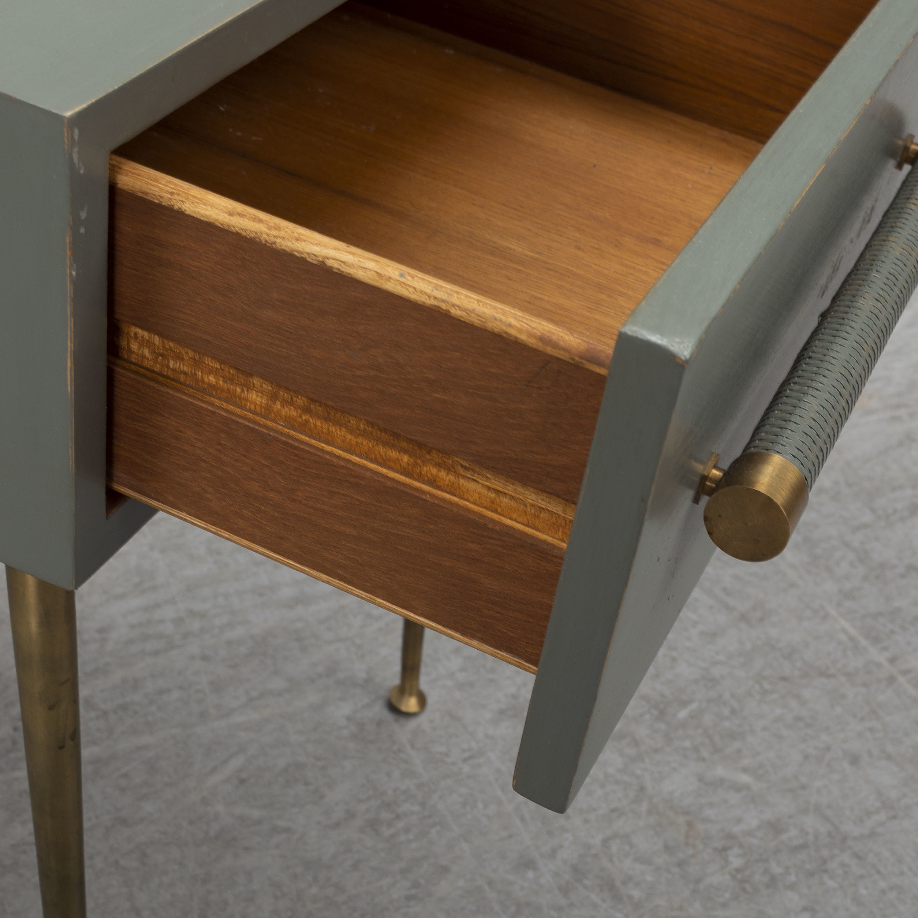 a bedside table from Oscar & Clothilde 2015. - Bukowskis