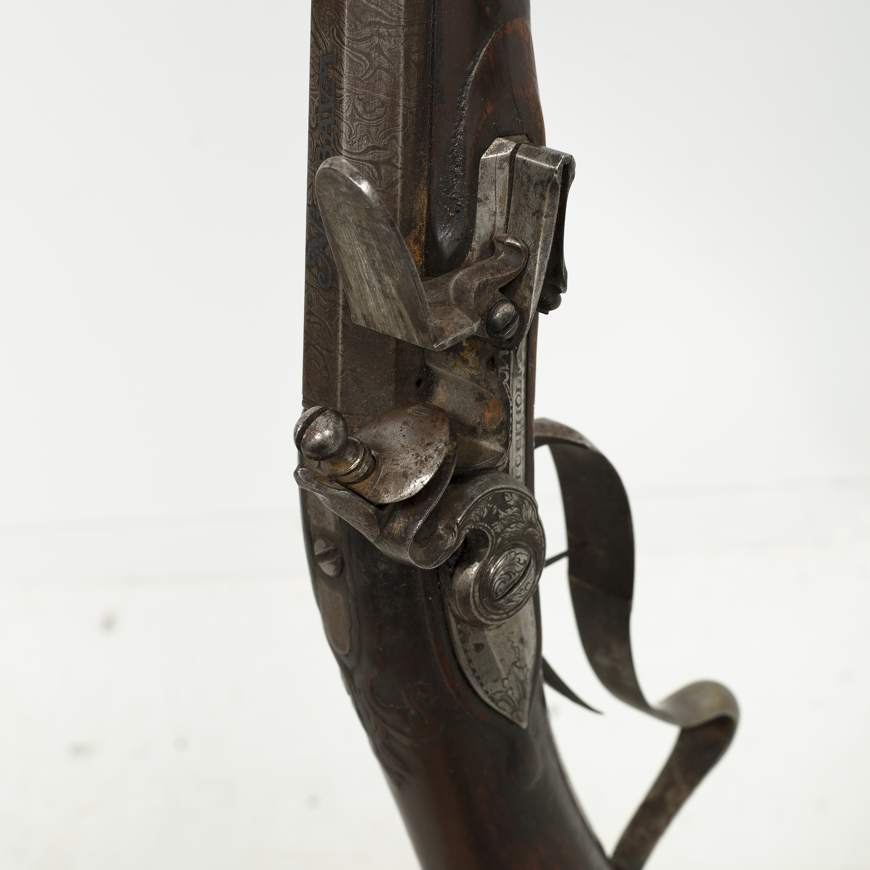 A flintlock rifle from Nusbaum in Stockholm, 18th century. - Bukowskis