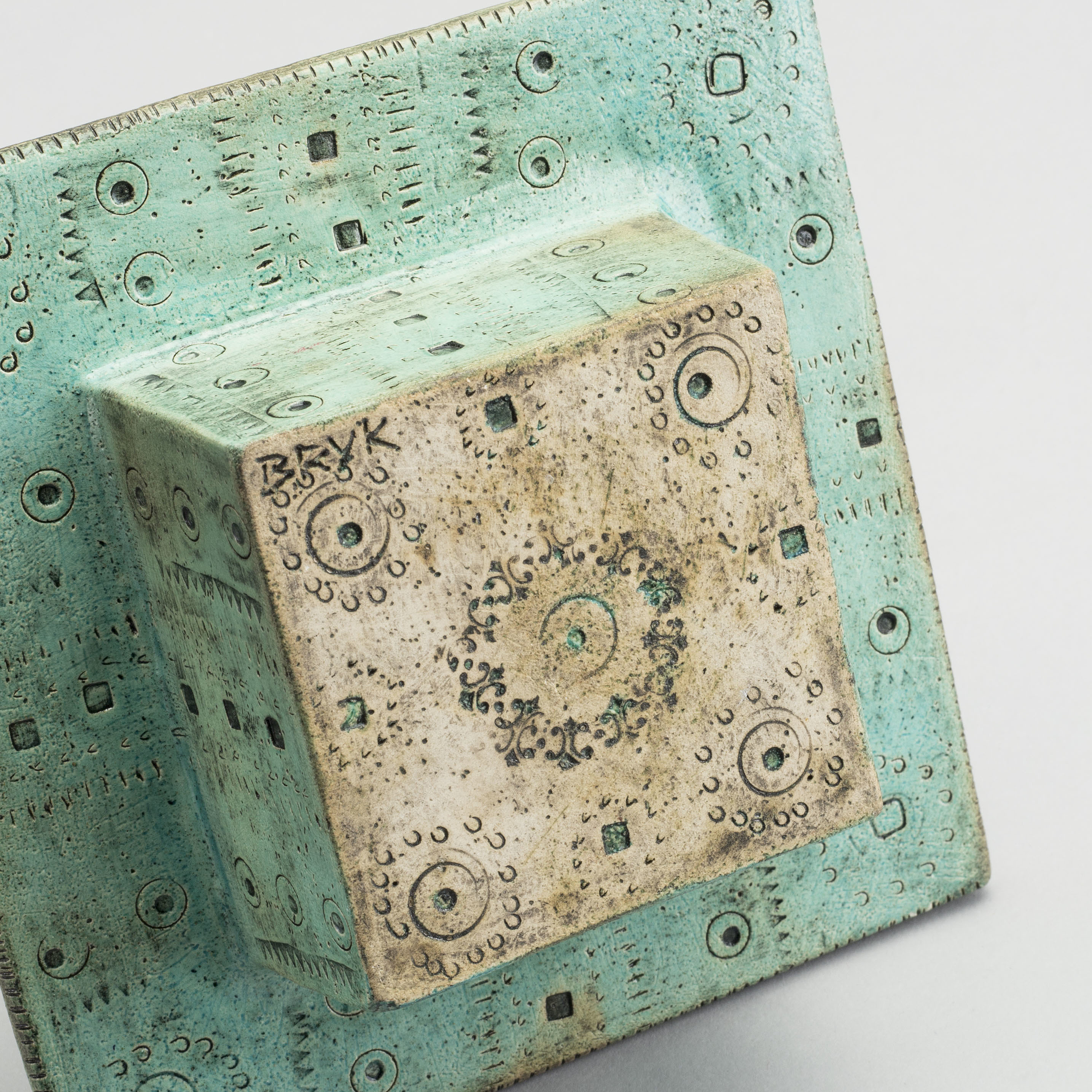 RUT BRYK, - Bukowskis