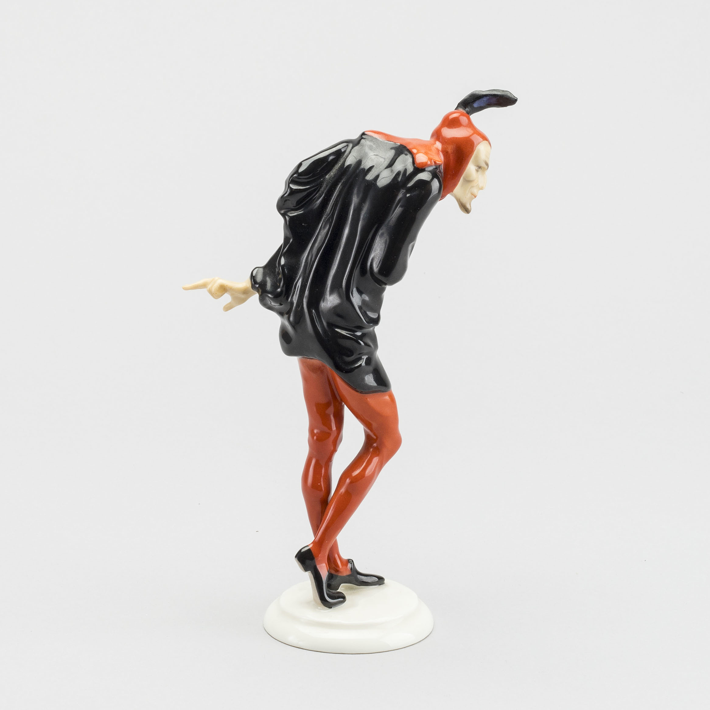 KARL TUTTER, a signed porcelain figurine. - Bukowskis