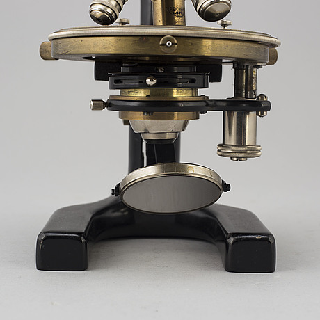 MICROSCOPE, Reichert, Vienna, Austria, circa 1900. - Bukowskis