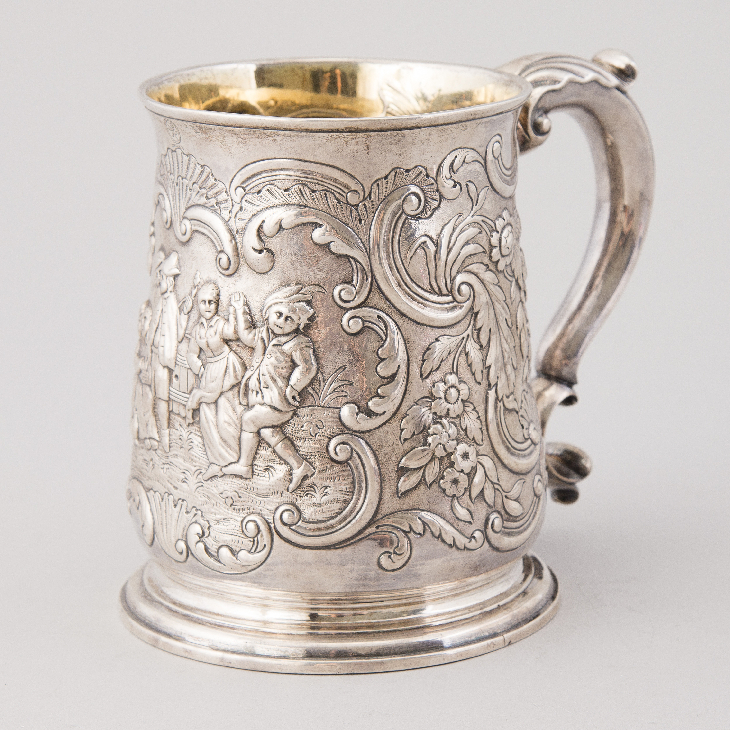 A ENGLISH TANKARD, silver, London 1772. - Bukowskis