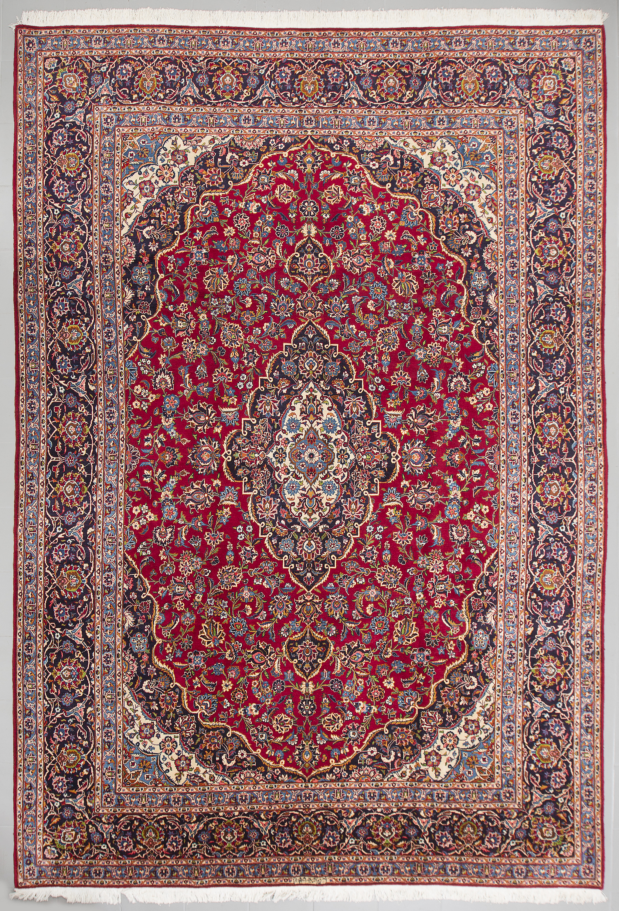A Keshan rug, signed, 401 x 273 cm. - Bukowskis