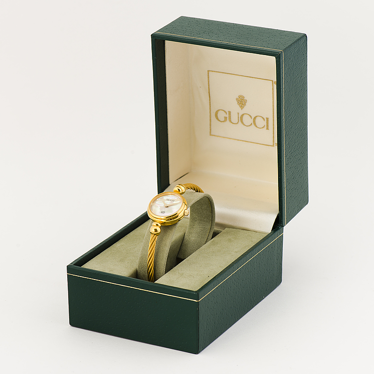 GUCCI, 'Twisted Cable Bangle Watch', wristwatch, 25 mm. - Bukowskis