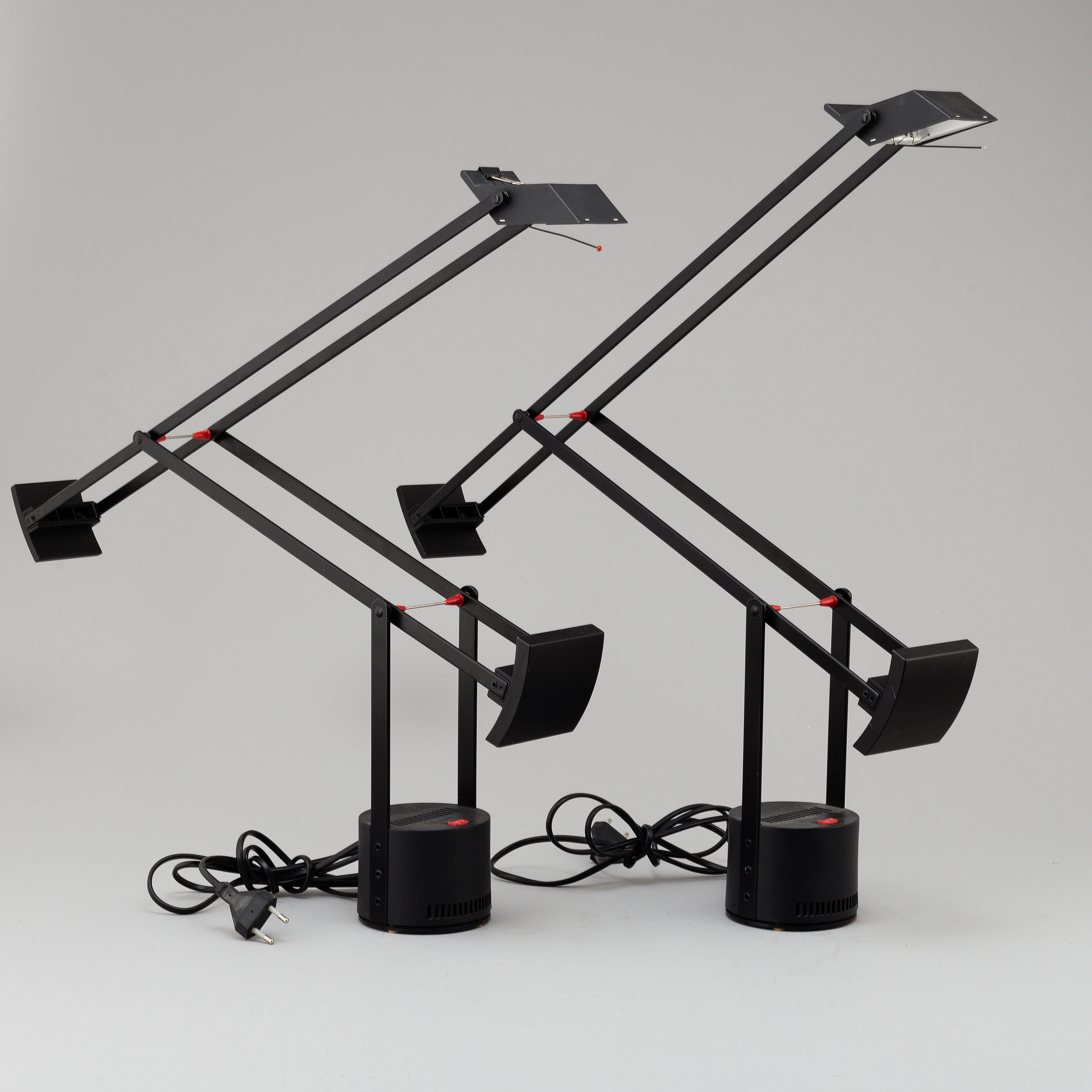 A pair of 'Tizio' table lamps by Richard Sapper, Artemide, Italy, late ...