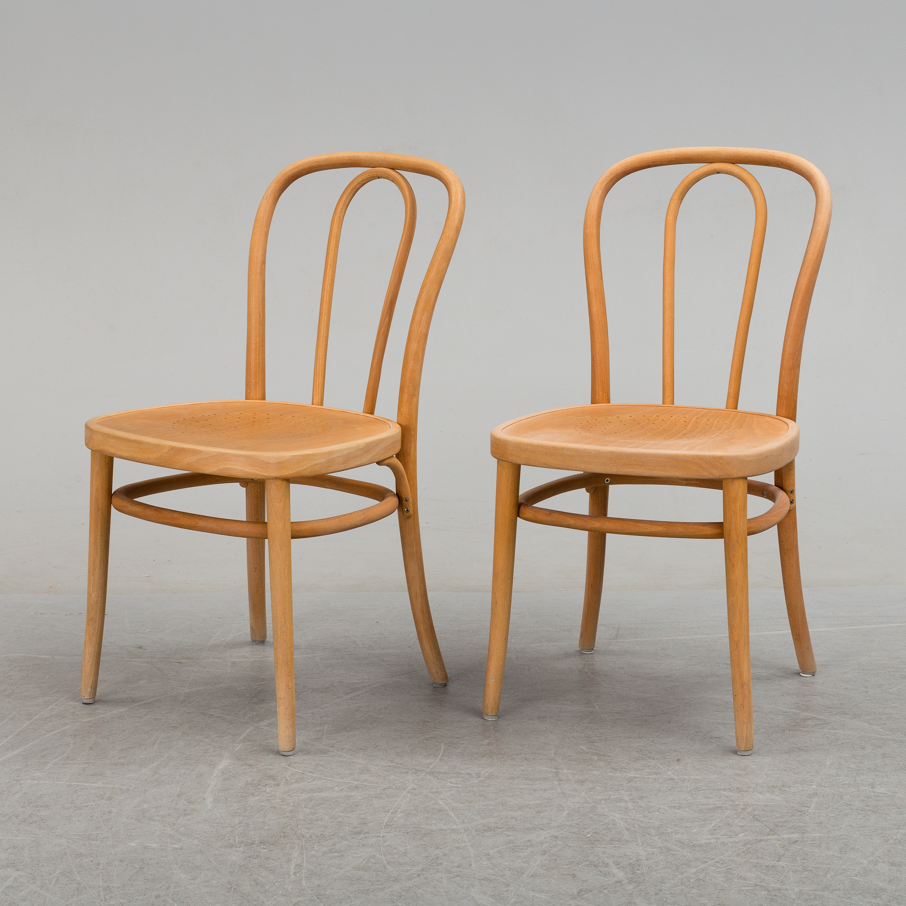 STOLAR, 6 st, Gemla, 1900-talets andra hälft. - Bukowskis