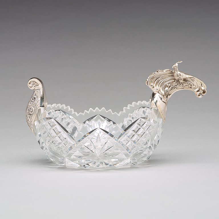 A Russian early 20th century silver and glass kovsh, marked Gratchev ...