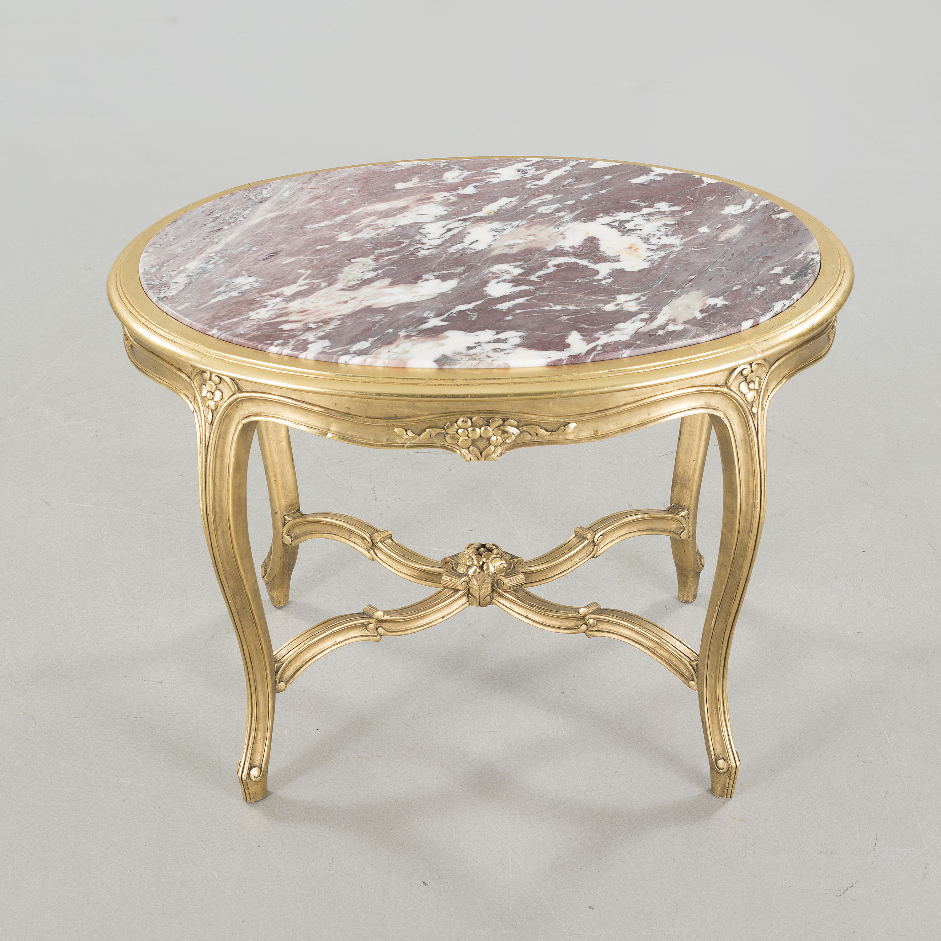 A rococo style table from the first half of the 20th century. - Bukowskis