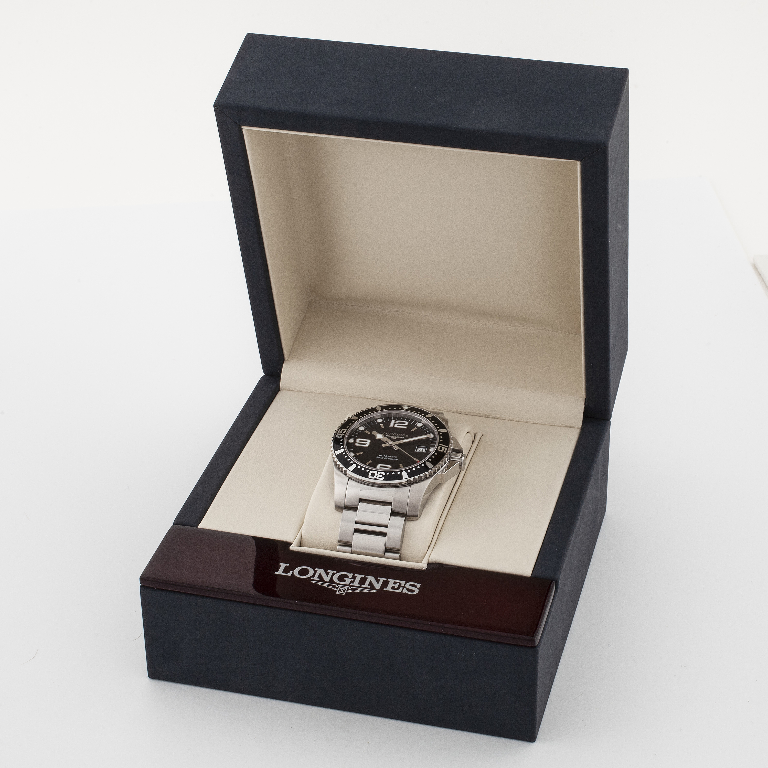 LONGINES, Hydro Conquest, armbandsur 41 mm. - Bukowskis