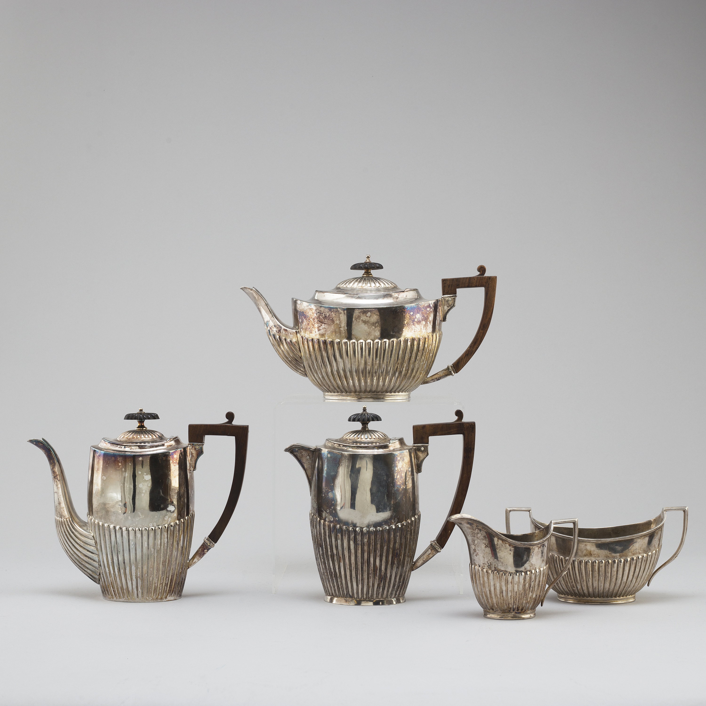 A FIVE PIECE PLATE TEA- and COFFEE SET, HJ Linton, Paris, made in ...