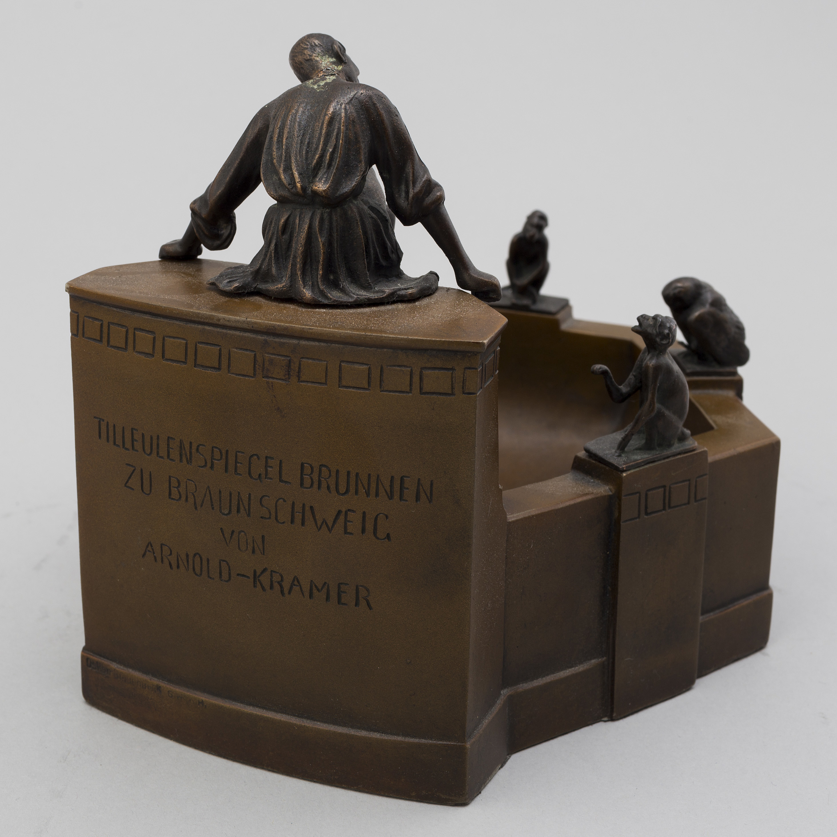 ARNOLD KRAMER efter, skulptur, gjutarstämplar. - Bukowskis