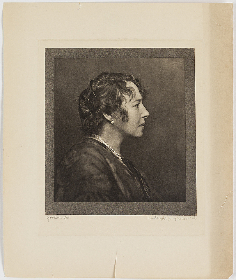 HENRY B. GOODWIN, handtryckt fotogravyr, signerad Goodwin och daterad ...