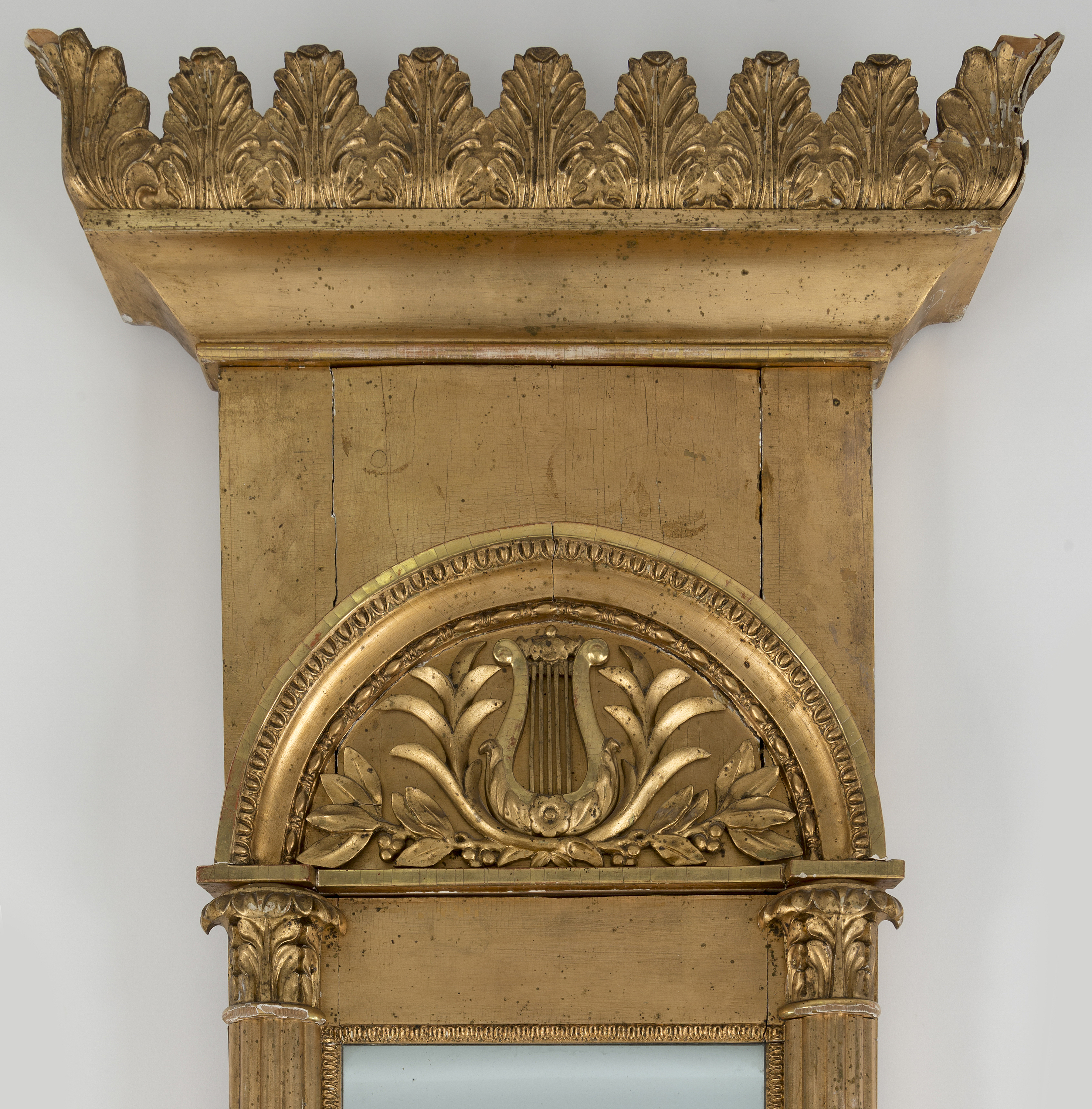 A pair of 19th century mirrors. - Bukowskis