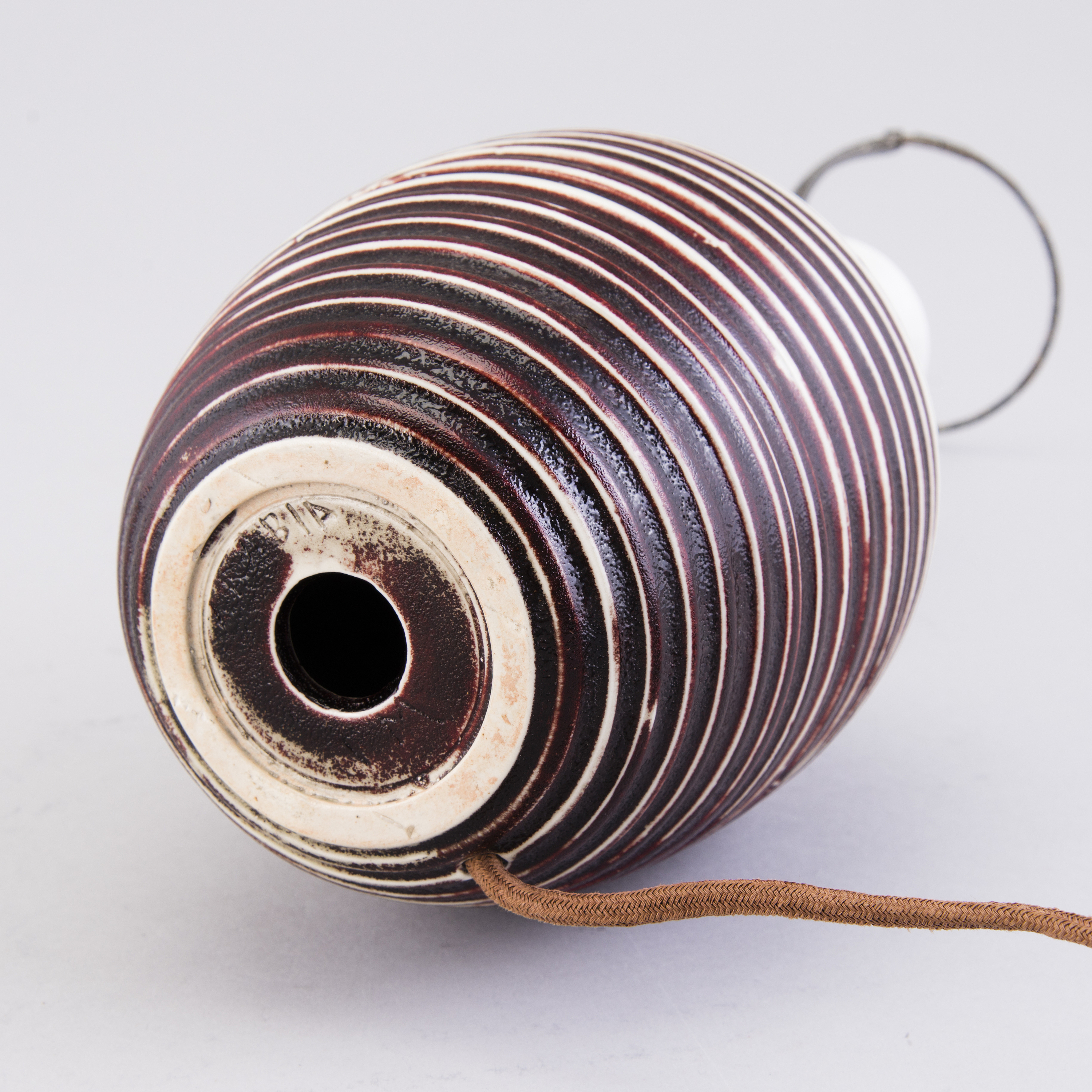 TOINI MUONA, LAMPUNJALKA, keramiikka. Arabia. - Bukowskis