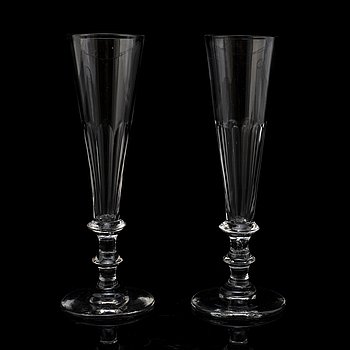12 champagne glasses, early 20th century. - Bukowskis