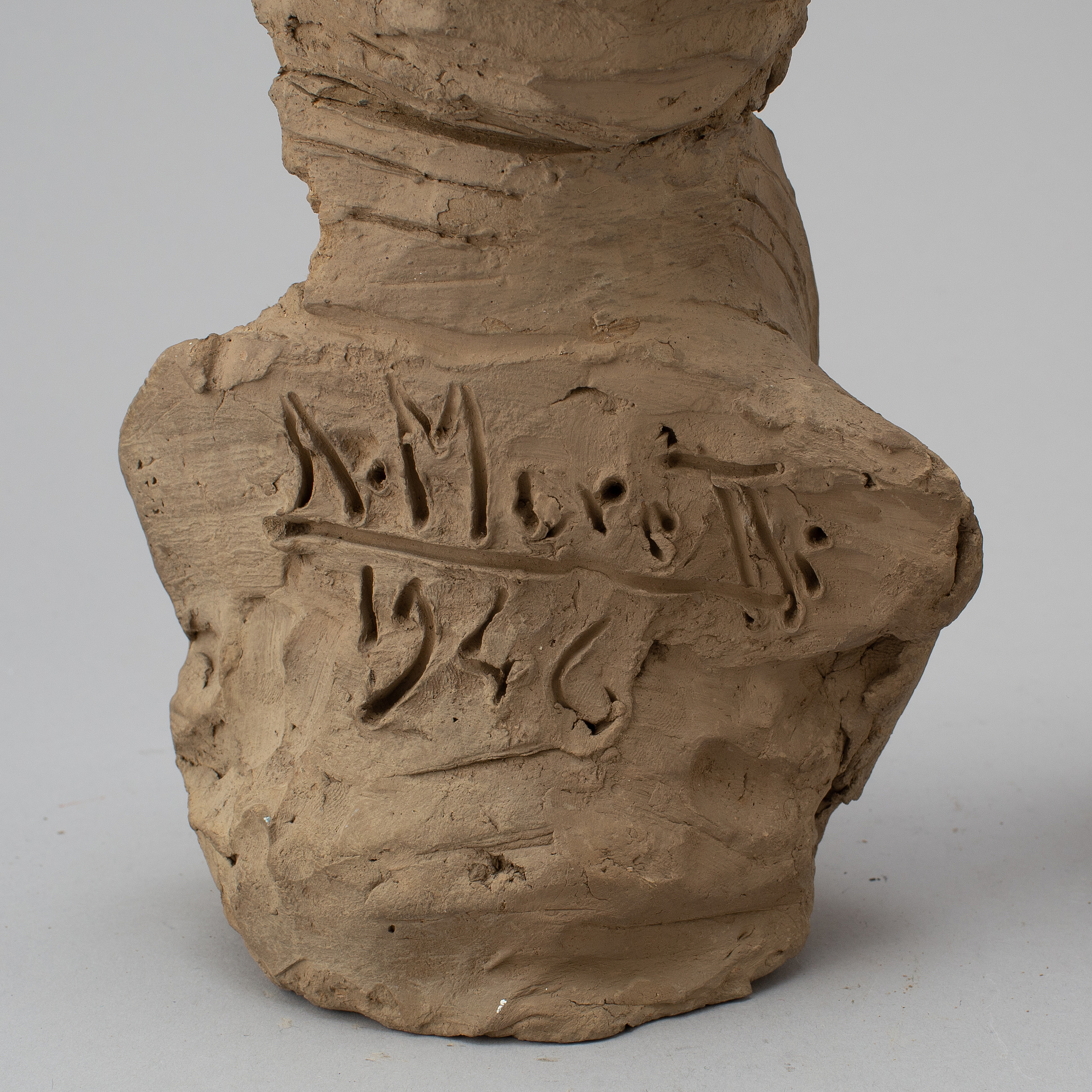 ALESSANDRO MORETTI, two portrait busts. Earthenware. Signed A. Moretti ...