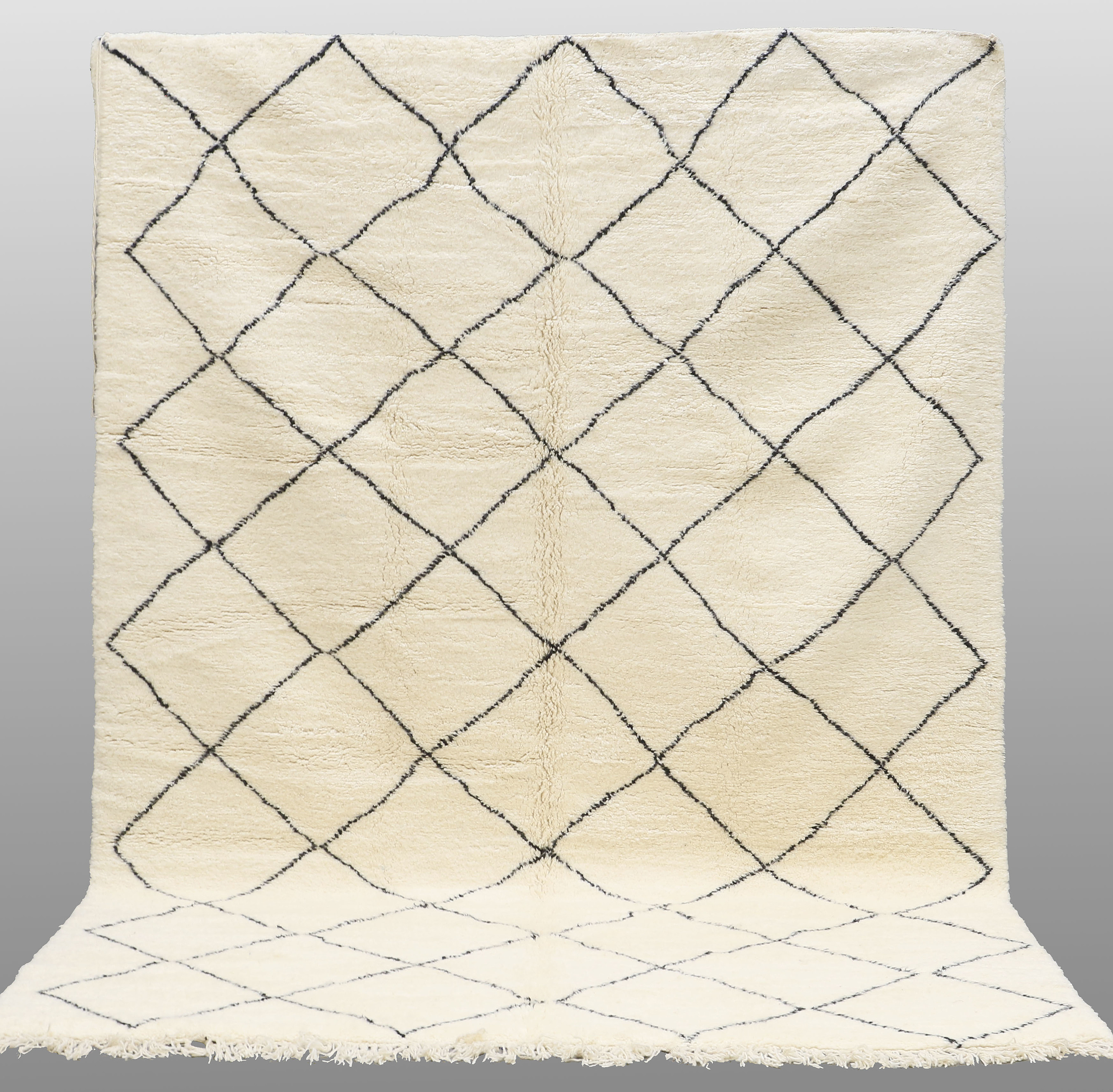 MATTA, Marocko, ca 360 x 255 cm. - Bukowskis