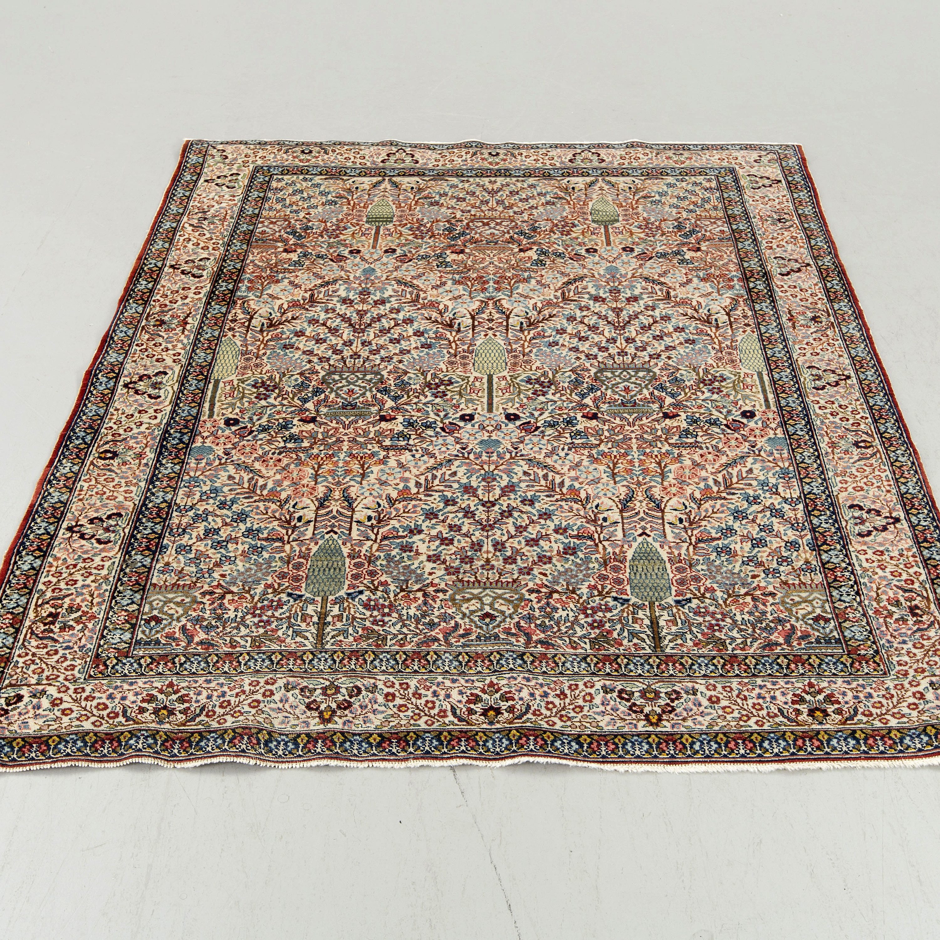 MATTA Kirman semiantik/antik ca 188 x 137 cm. - Bukowskis