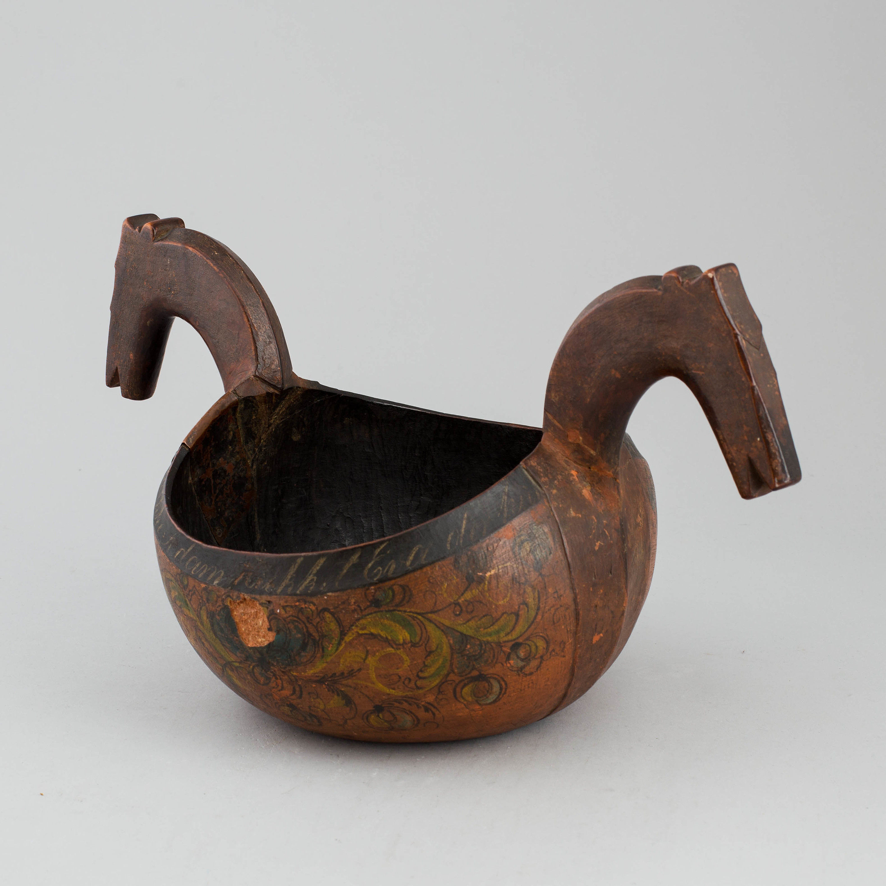 An 18th/19th century wooden ale cup bowl, Norway. - Bukowskis