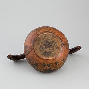 An 18th/19th century wooden ale cup bowl, Norway. - Bukowskis
