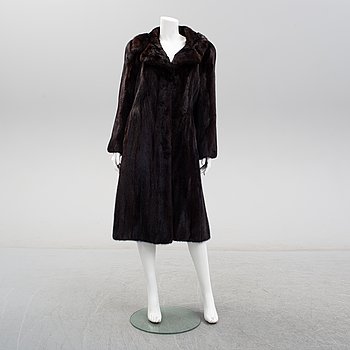 A mink fur coat from Saga Mink, Pälsmarknaden Sophie Ericsons Eftr. a/b ...