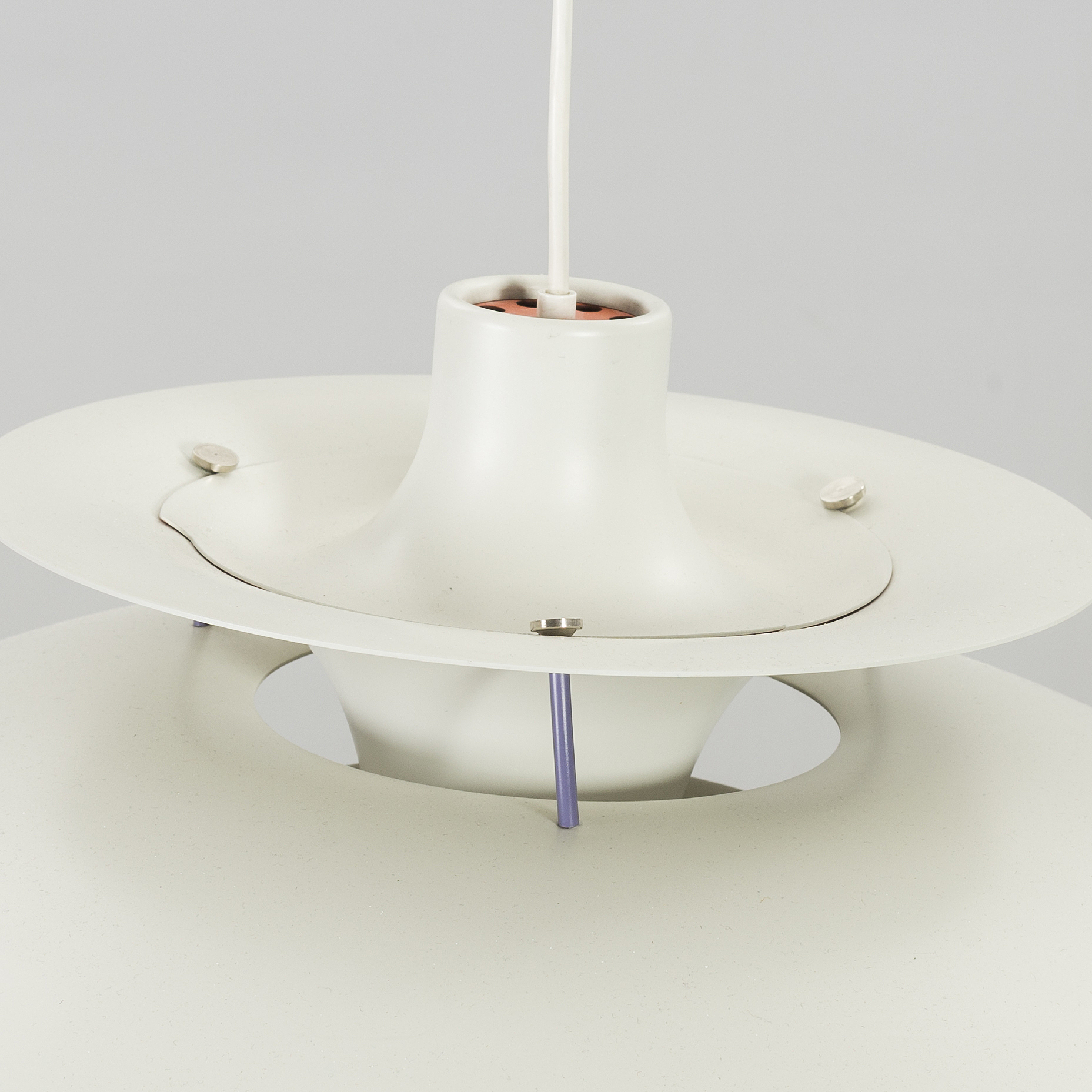 A POUL HENNINGSEN "PH 5" CEILING LAMP. - Bukowskis