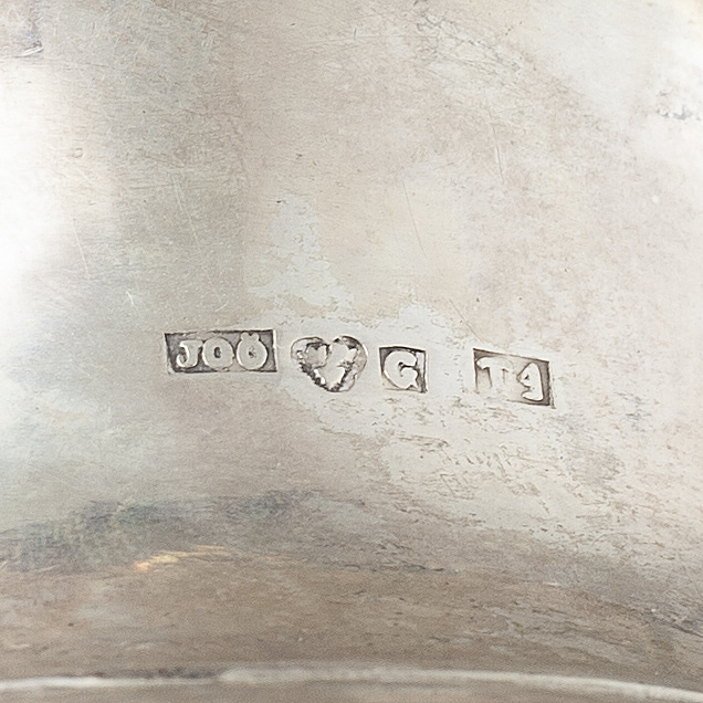 A silver creamer by Johan Olof Östlund, Gävle, in 1849. - Bukowskis