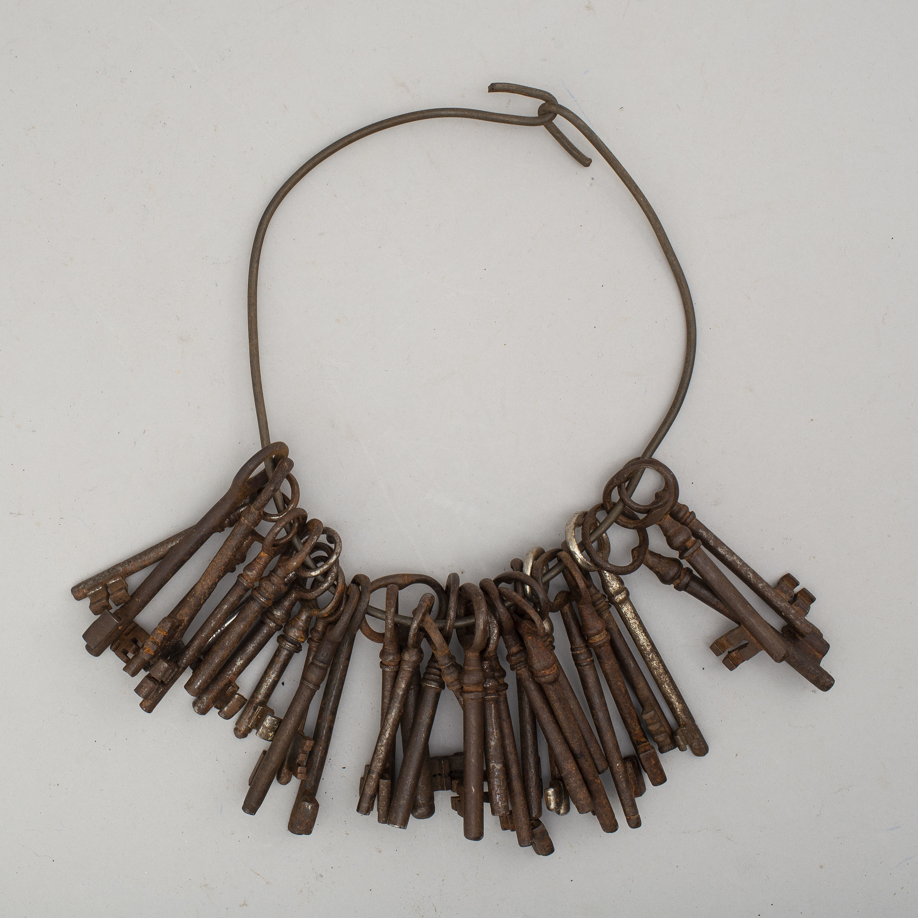 NYCKLAR, 32 st, smide, 1700-/1800-tal. - Bukowskis