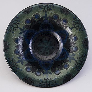 HILKKA-LIISA AHOLA, A ceramic bowl, signed H-L Ahola, Arabia Finland ...