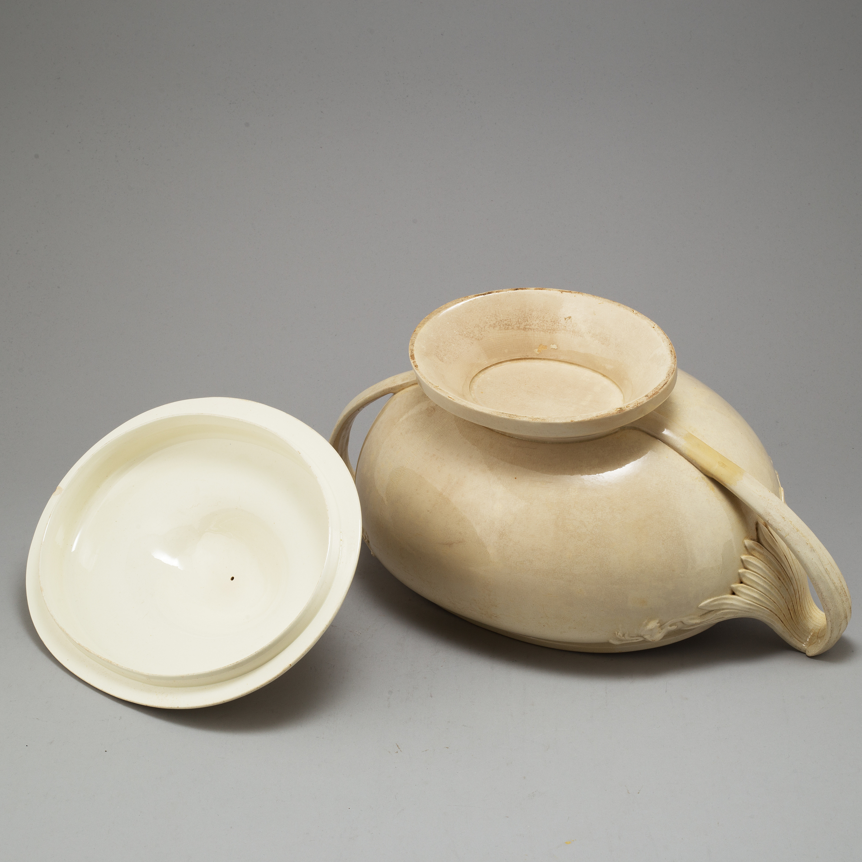 A large creamware tureen with cover, England, Wedgwood, 19th Century ...