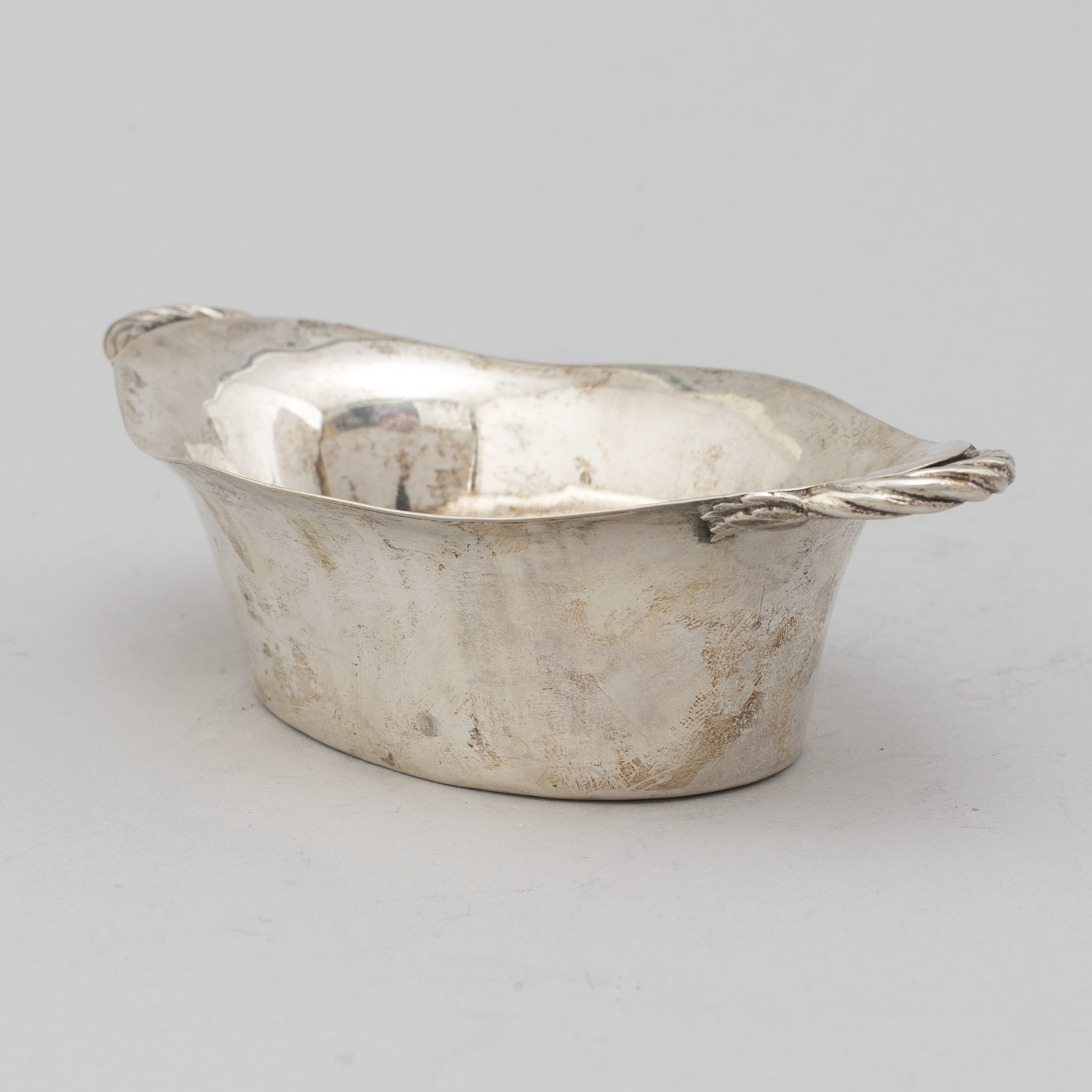 A small silver bowl with floral handles, unknown master, Vienna ...