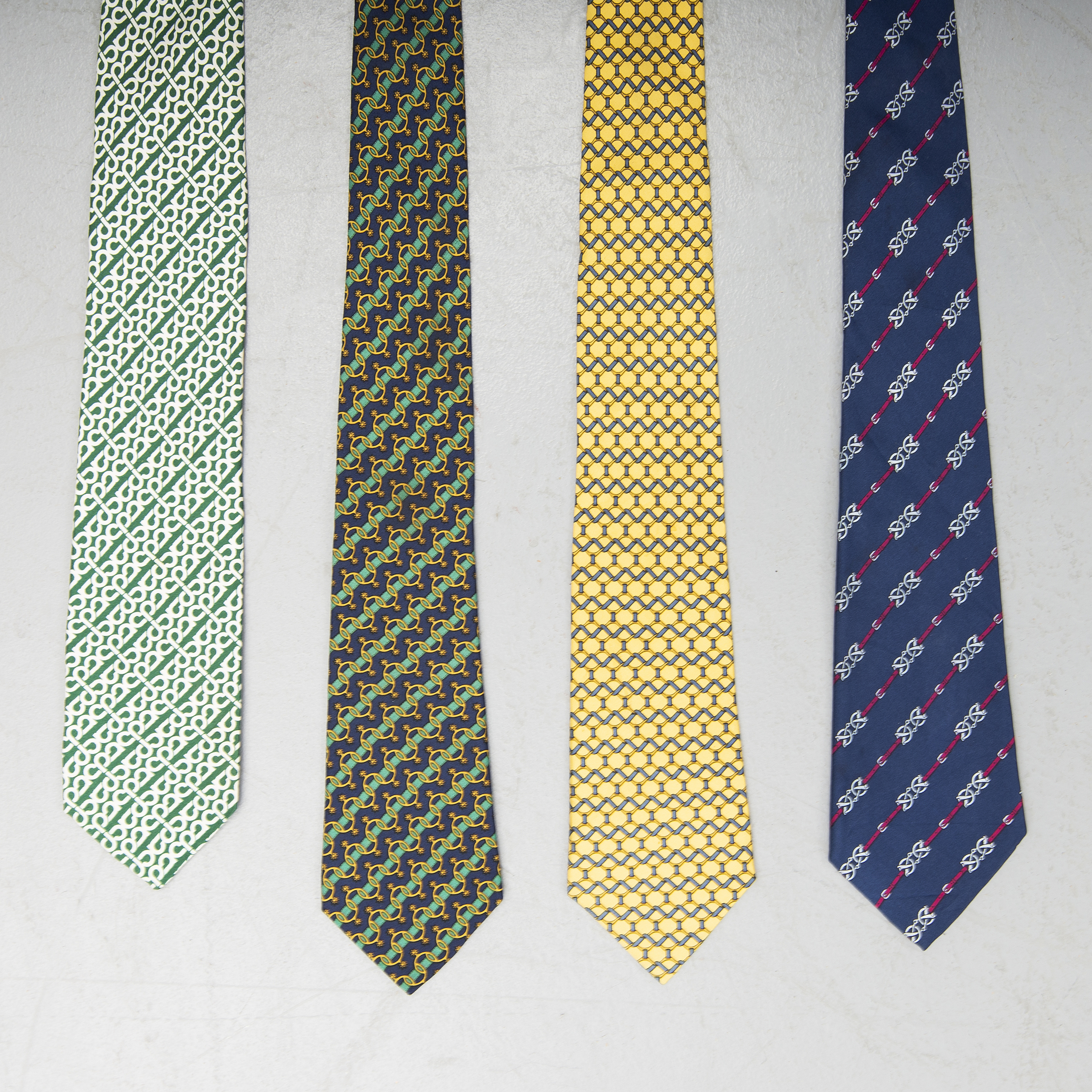 HERMÈS, fyra slipsar. - Bukowskis