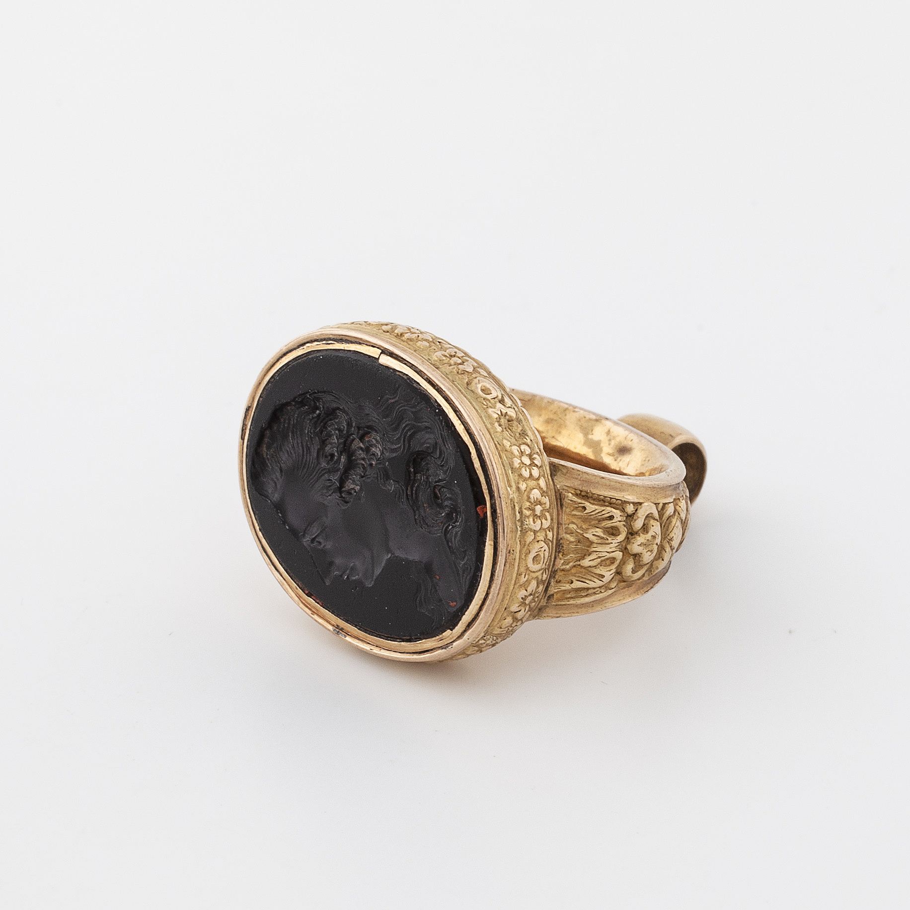 SIGILL, med onyx. - Bukowskis