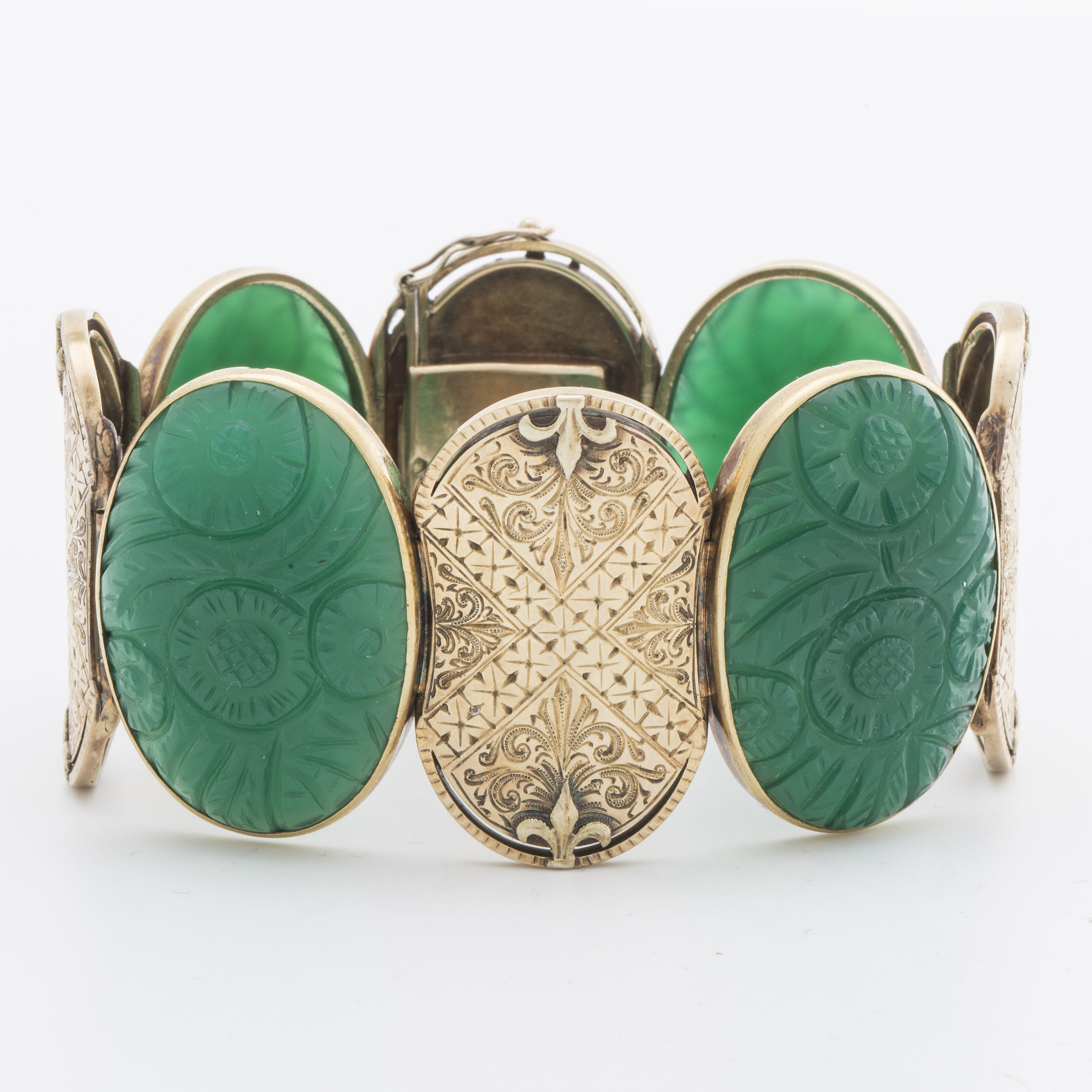 BRACELET 14K gold and carved chrysoprase, polish hallmarks, - Bukowskis