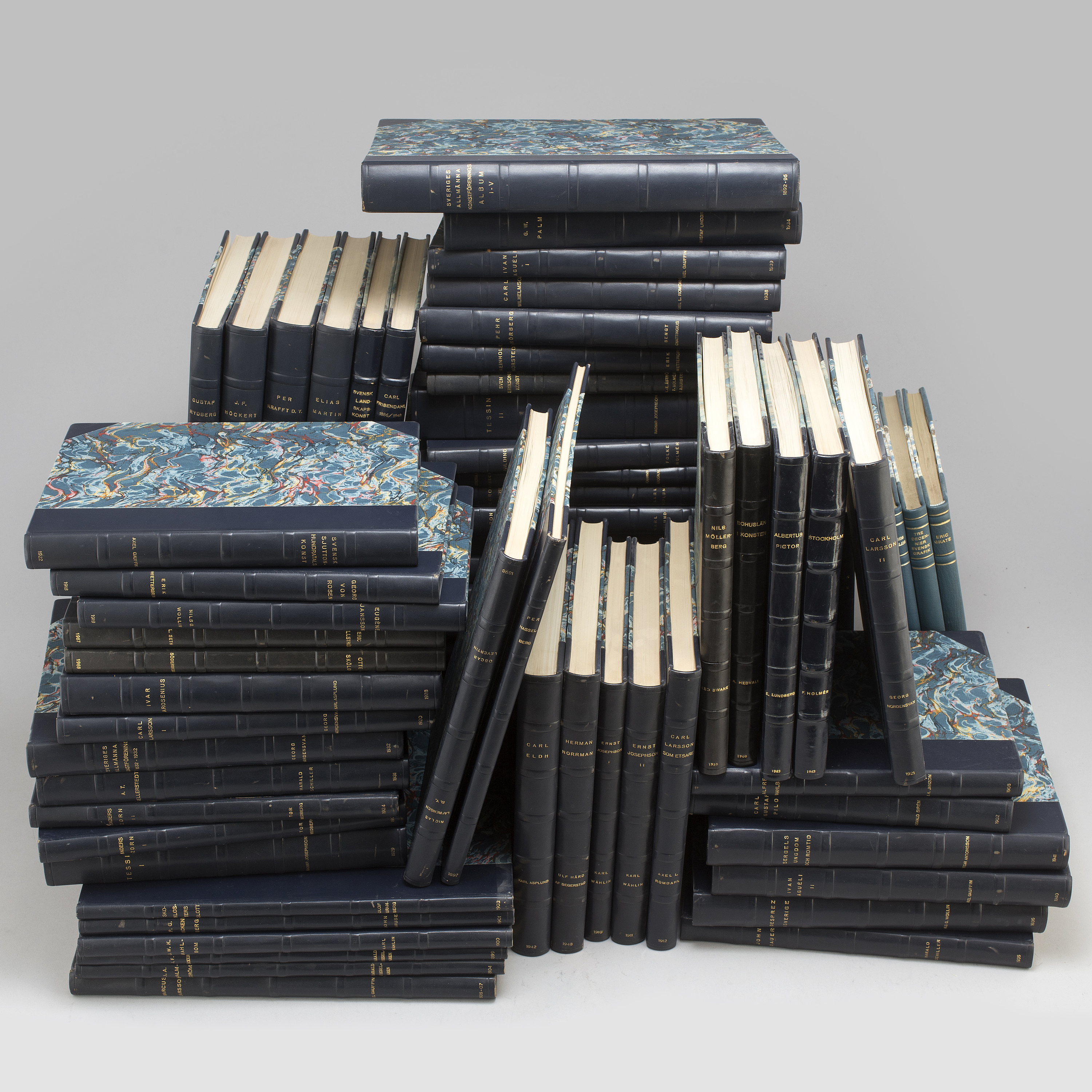 77 books by SAK, published 1889-1970. - Bukowskis