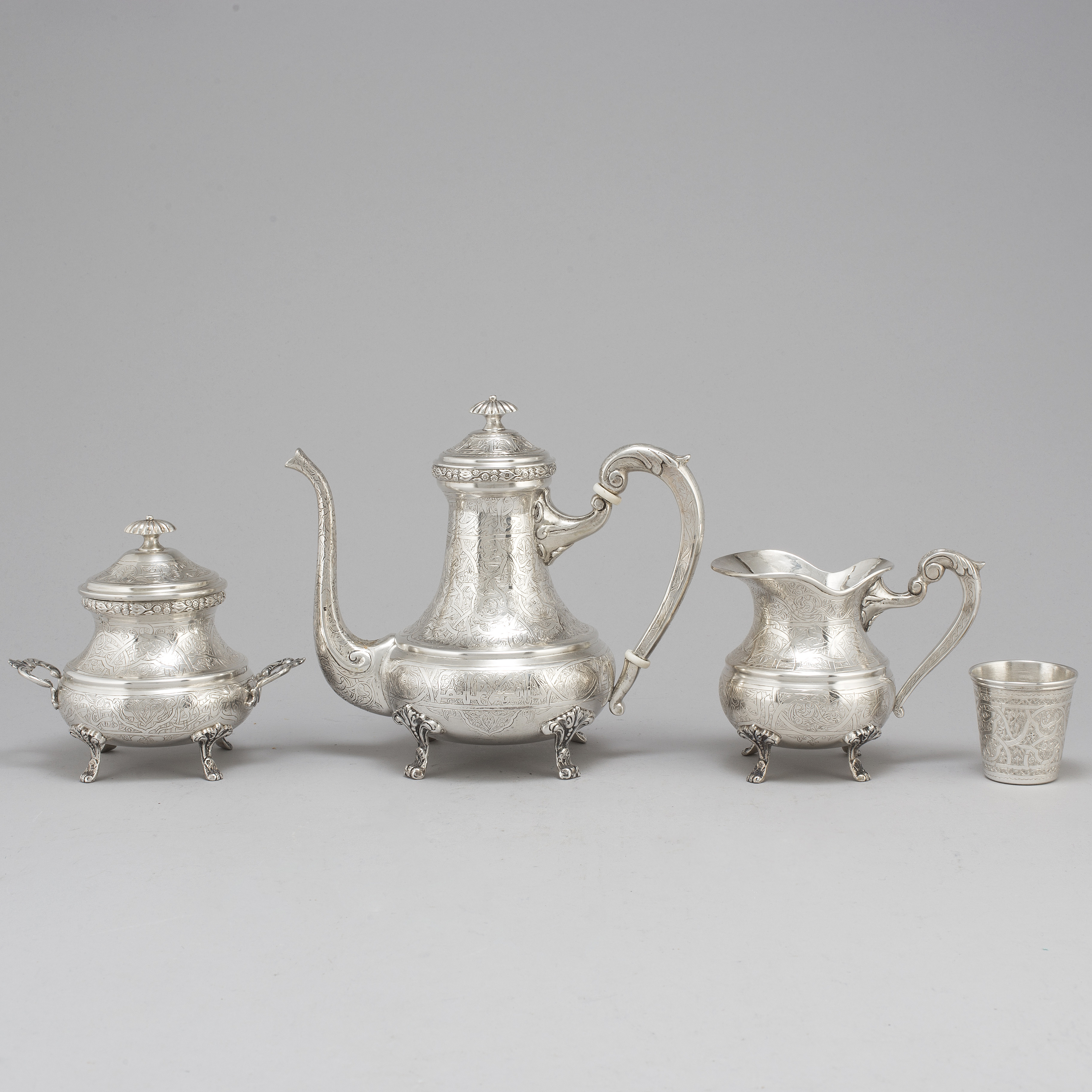 An Egyptian 20th century silver 5 piece tea-set, mark of Kairo 1940's ...